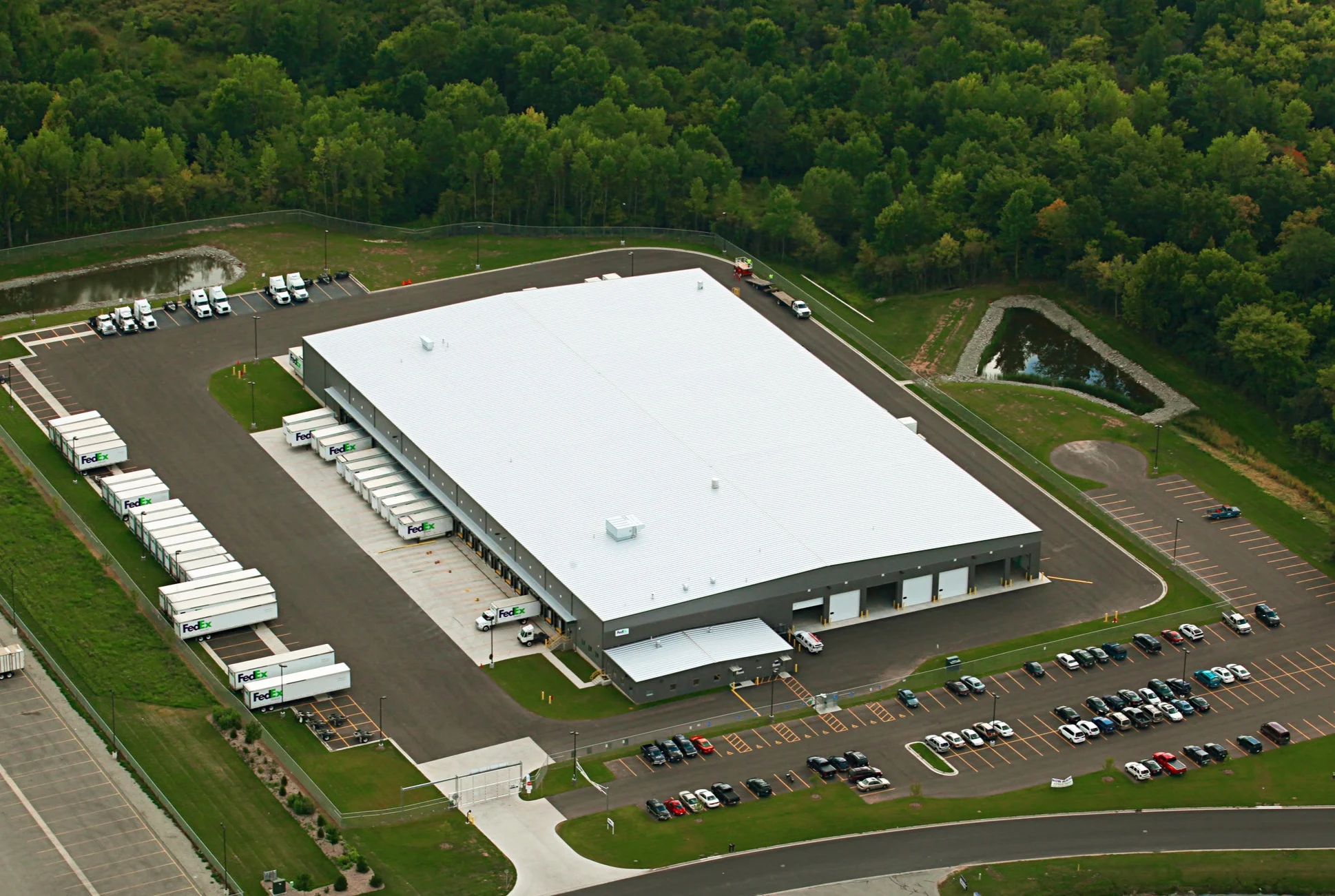 FedEx Ground | Bayland Buildings, Inc. — Bayland Buildings