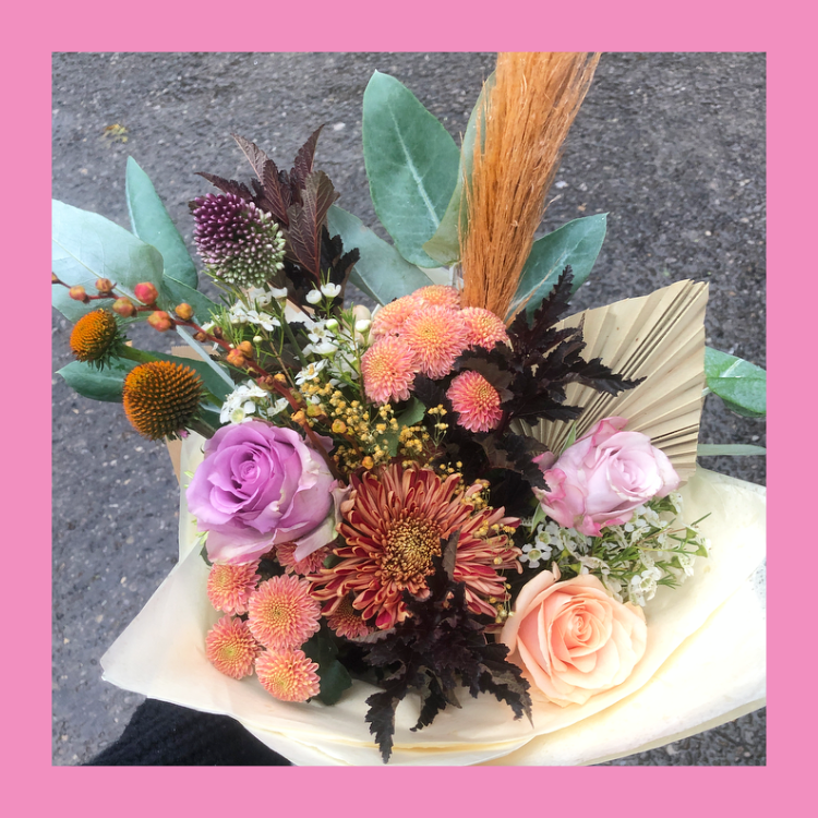 Dottie's Flowers and Finery