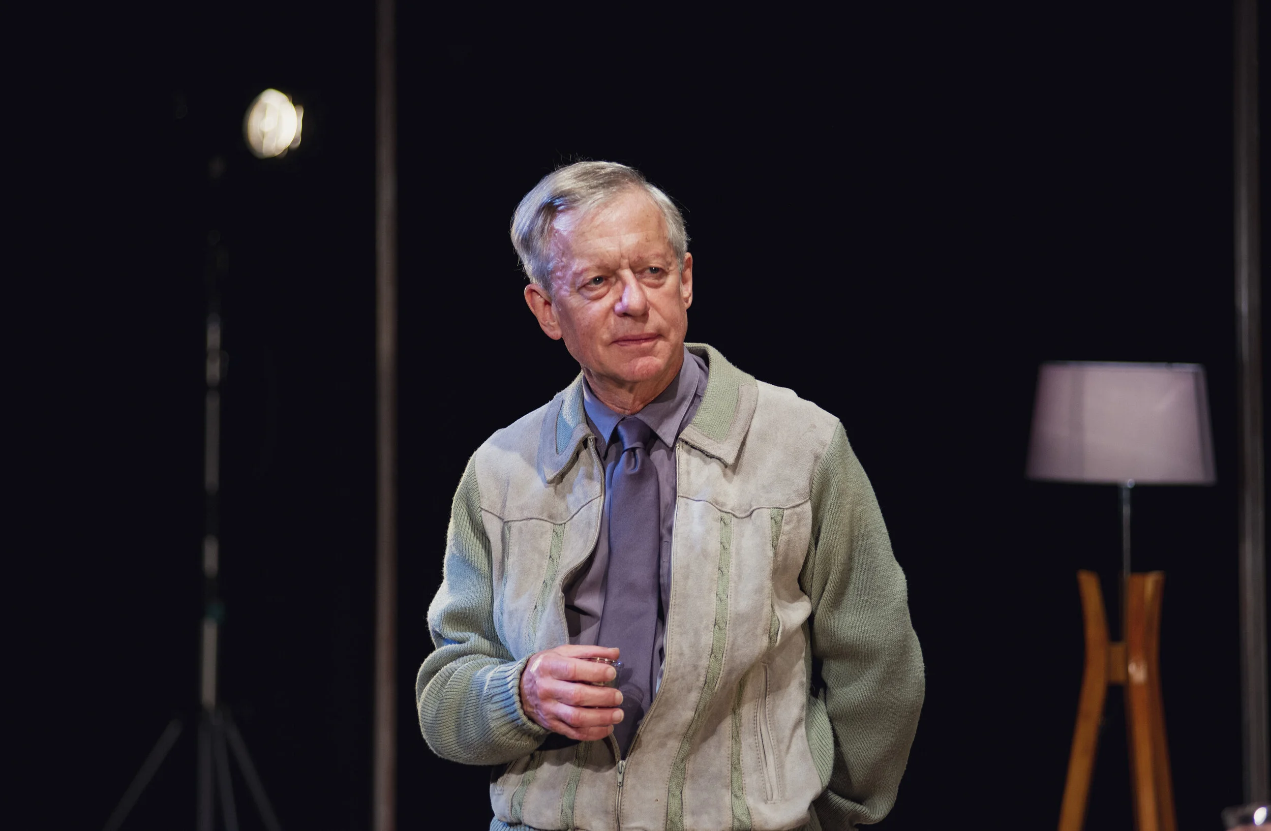 A SPLINTER OF ICE AT THE ARTS THEATRE — THE CAMBRIDGE CRITIQUE