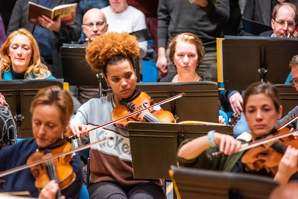 CAMBRIDGE PHILHARMONIC ORCHESTRA — THE CAMBRIDGE CRITIQUE