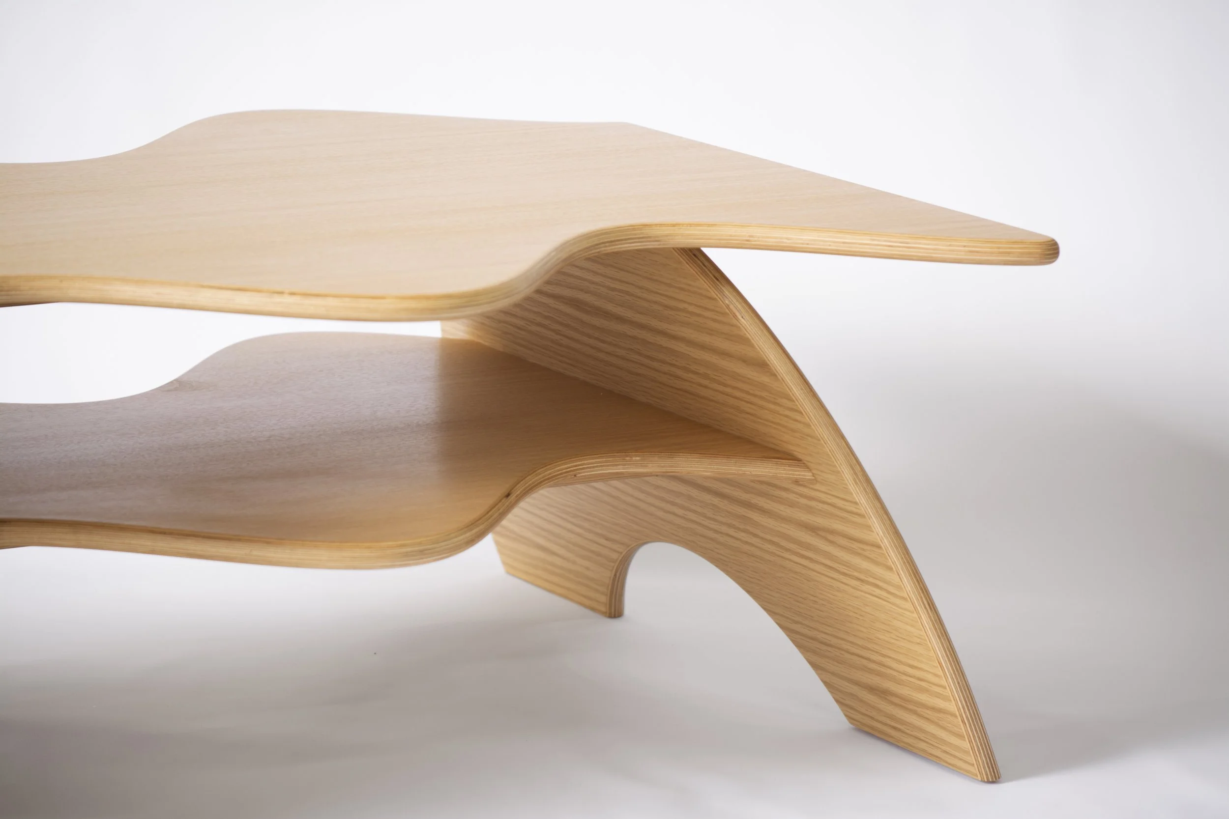 Wiggle coffee table — KLN Studio