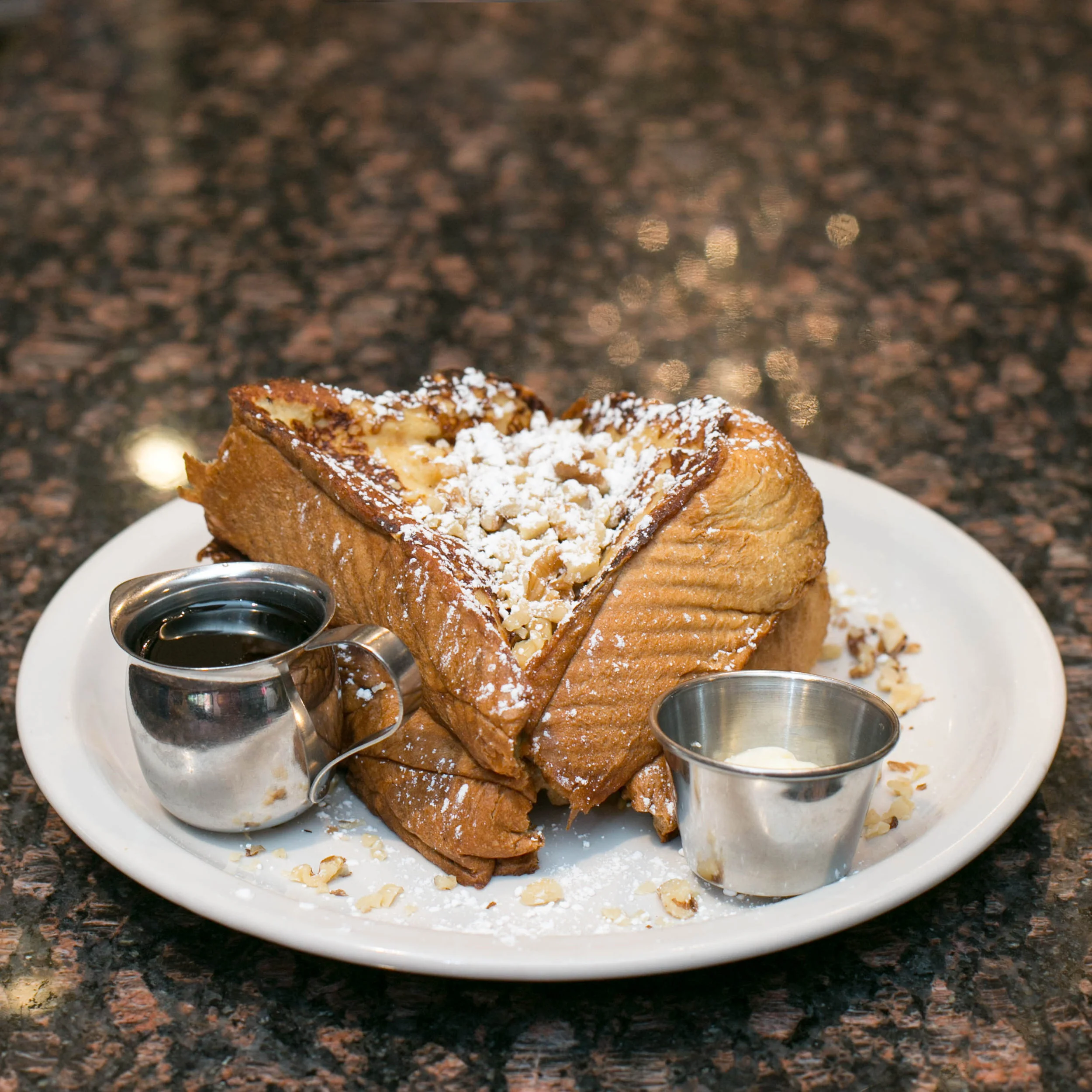 Breakfast Club & Grill