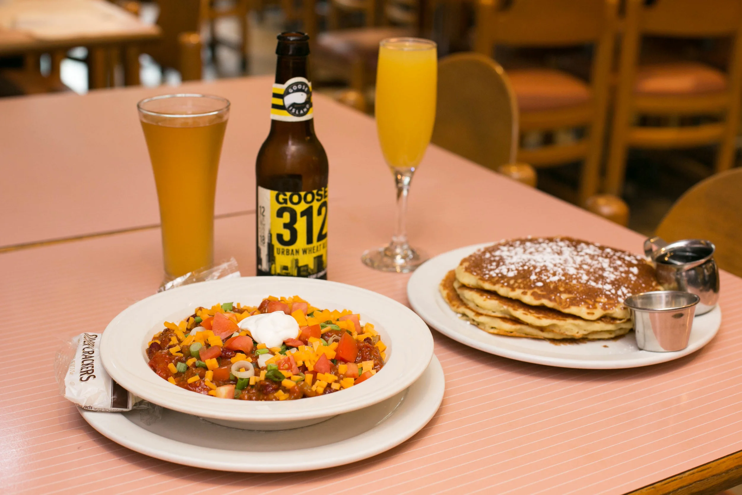 Breakfast Club & Grill