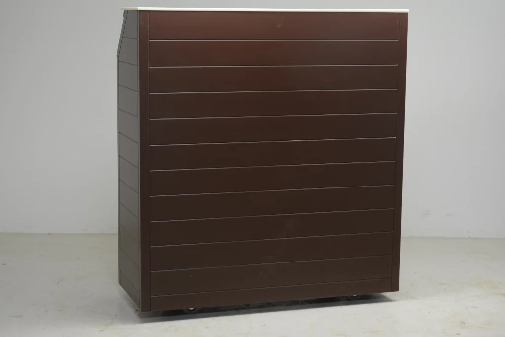 Medium Locking Wait Station / Podium | Vermont Islands