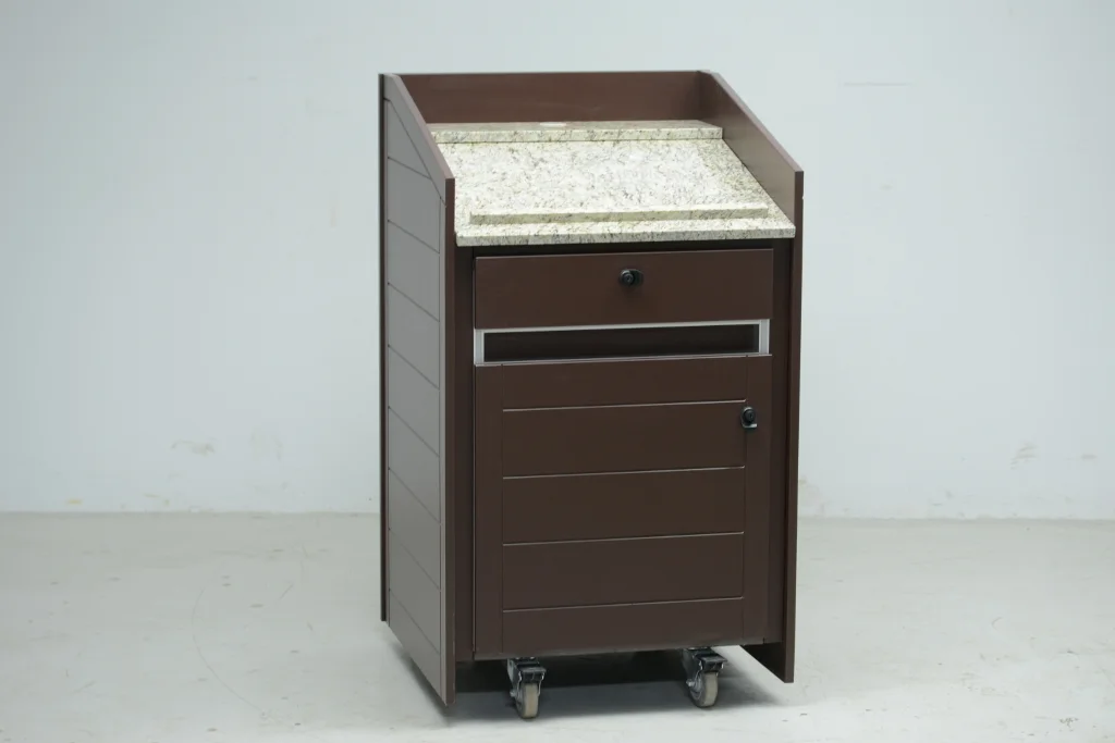 Outdoor Host Stand Podium | Vermont Islands