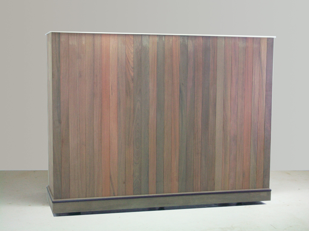 Large Locking Outdoor Portable Back Bar | Vermont Islands