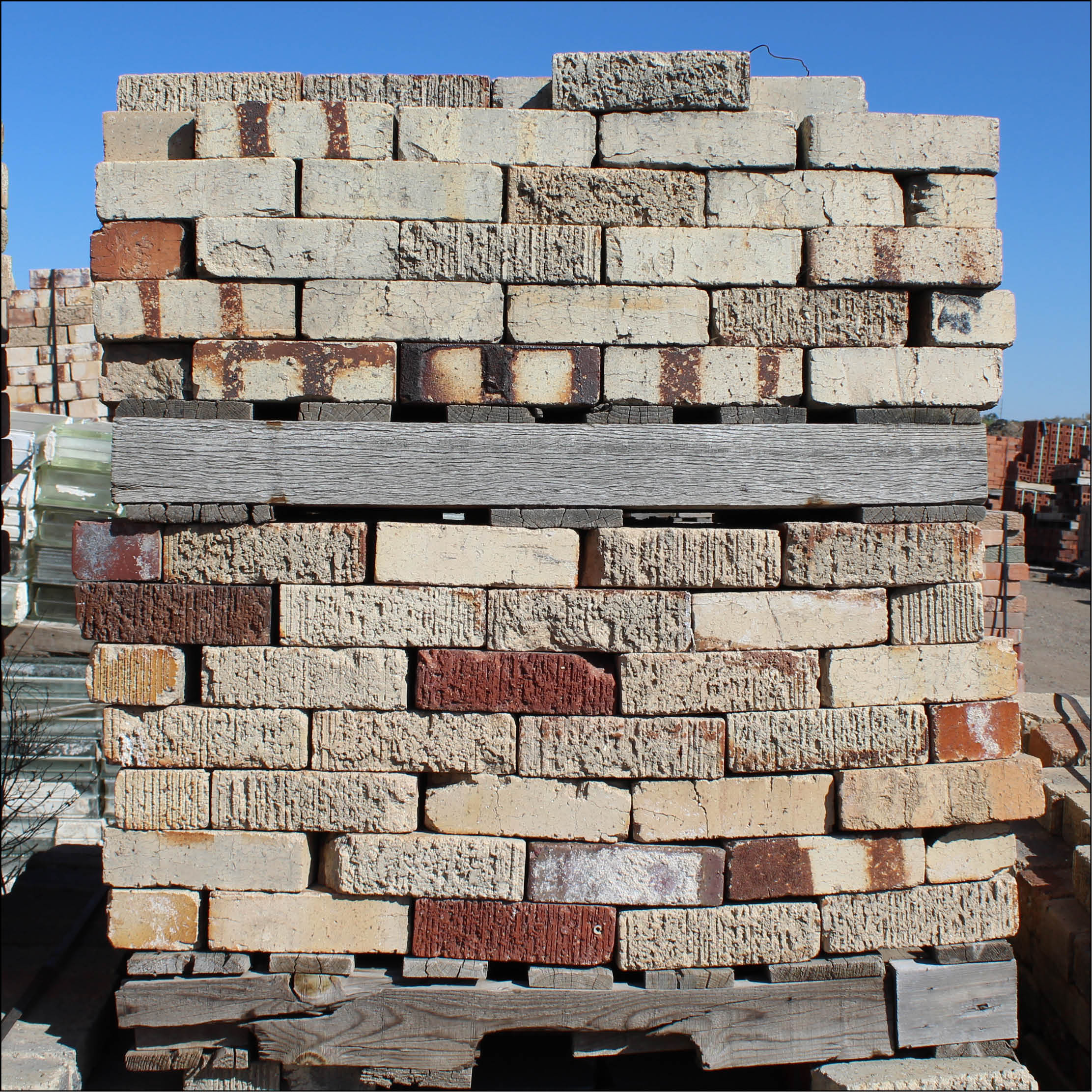 Used Brick - Buff Raked — Hillen