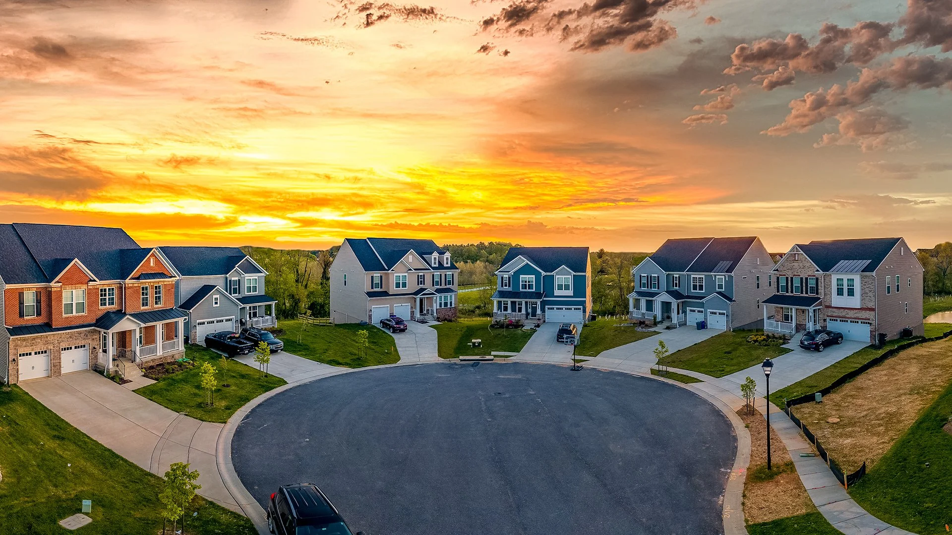 Robby Lyons — Robert Slack