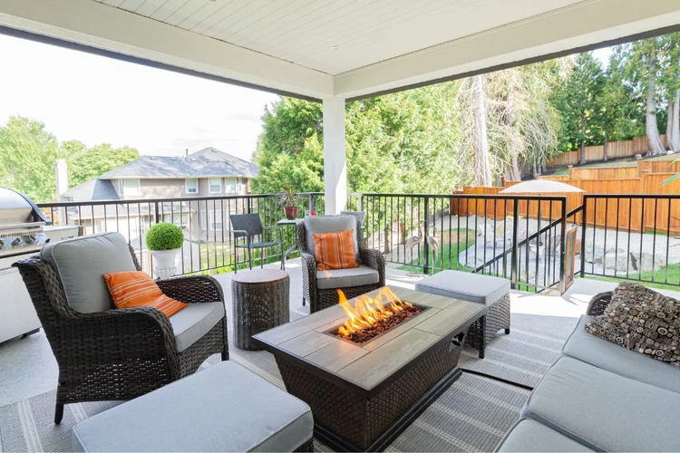 4 Quick and Easy Ways to Upgrade Your Back Deck | The Listing Team at RESF