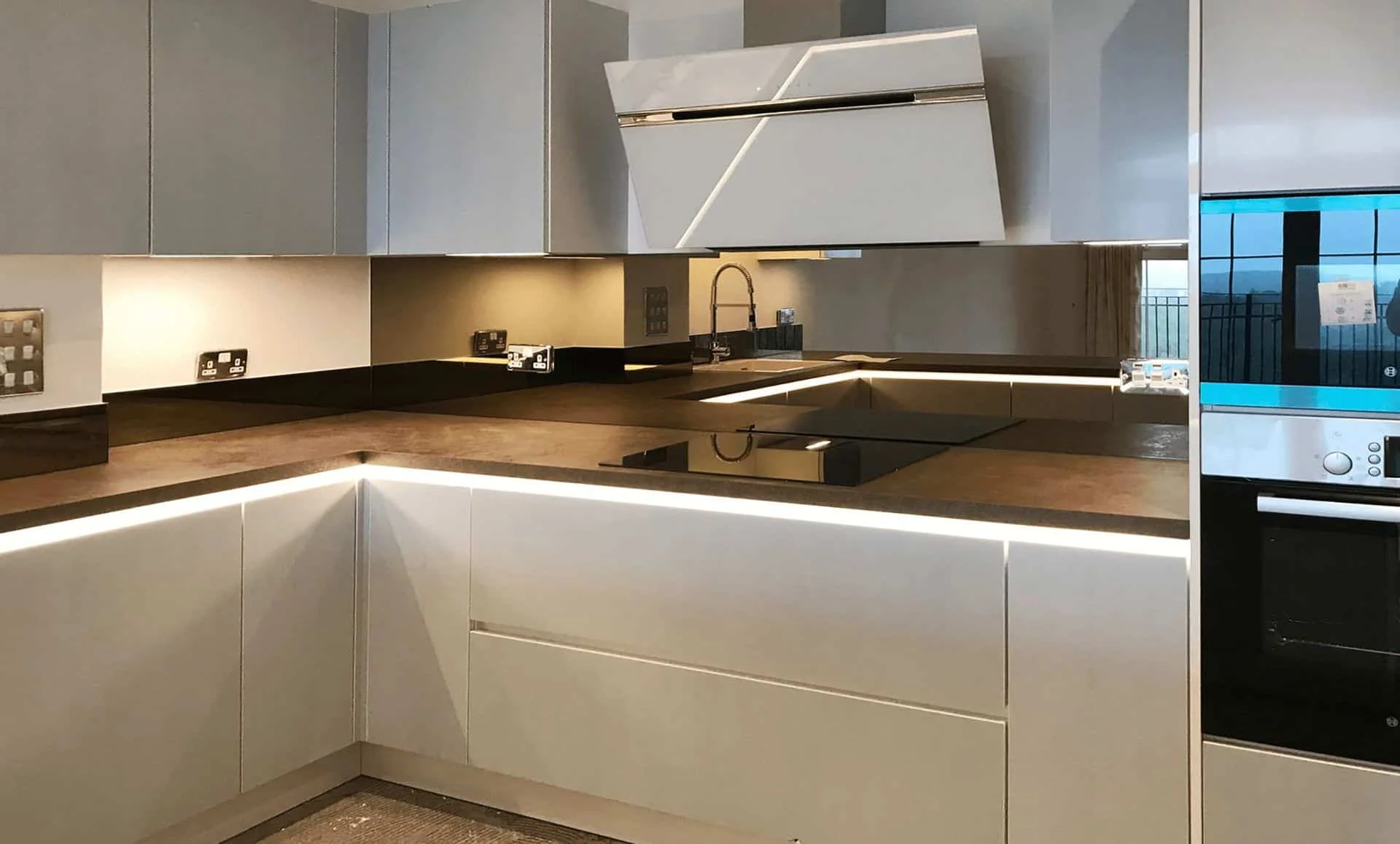 Kitchen Splashbacks — Acquastone