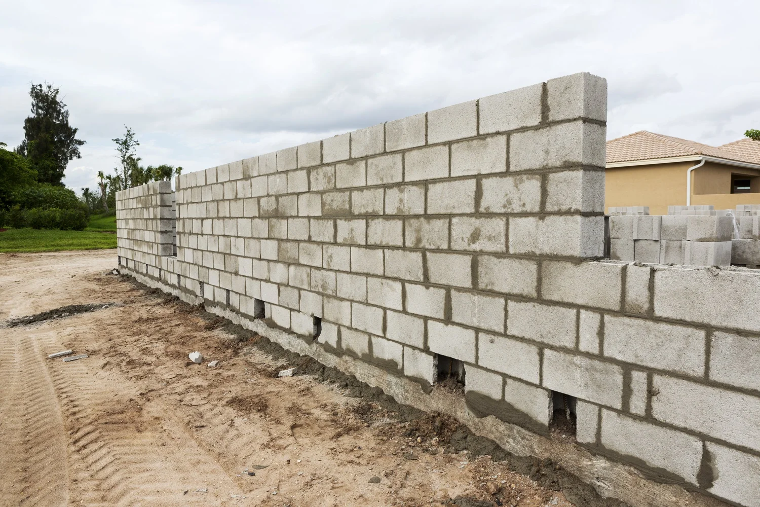 How to Spot a Failing or Damaged Retaining Wall — Wolfe Construction Group