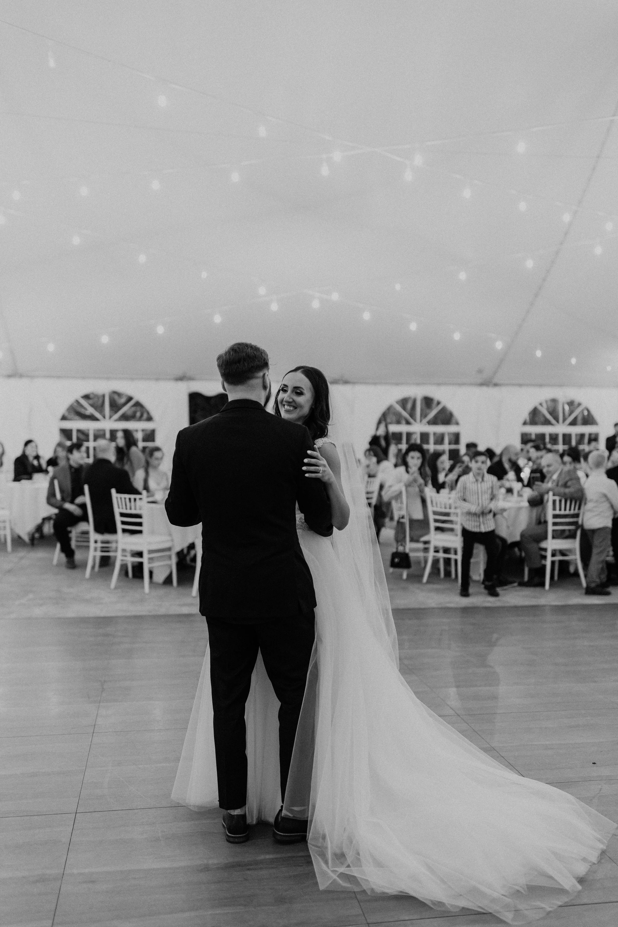 Spring Wedding in Oregon City, Oregon — Annie Zav | Portland Seattle ...