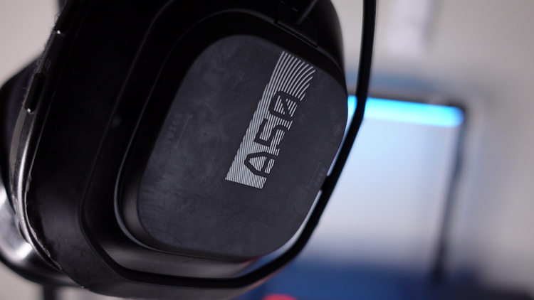 Astro A50 Gen 5 vs A50 Gen 4 — Stream Tech Reviews by BadIntent