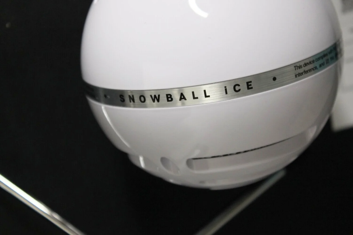 Blue Yeti vs Snowball vs Snowball iCE — Stream Tech Reviews by BadIntent