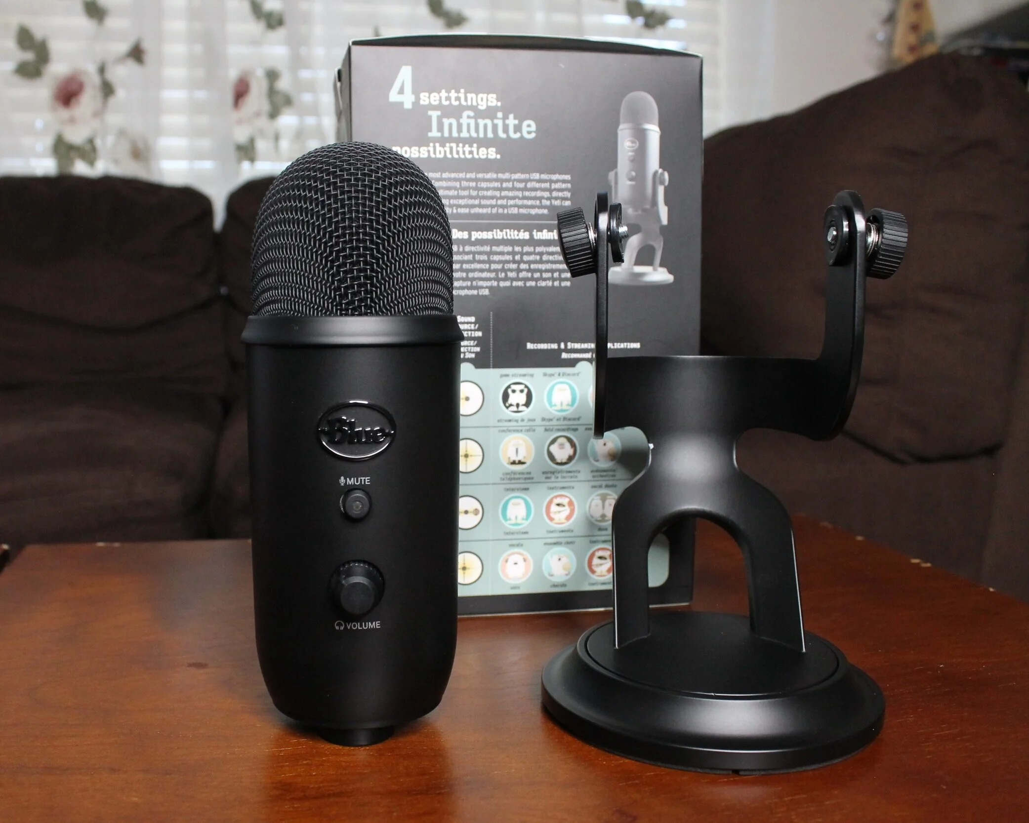 Blue Yeti vs Snowball vs Snowball iCE — Stream Tech Reviews by BadIntent