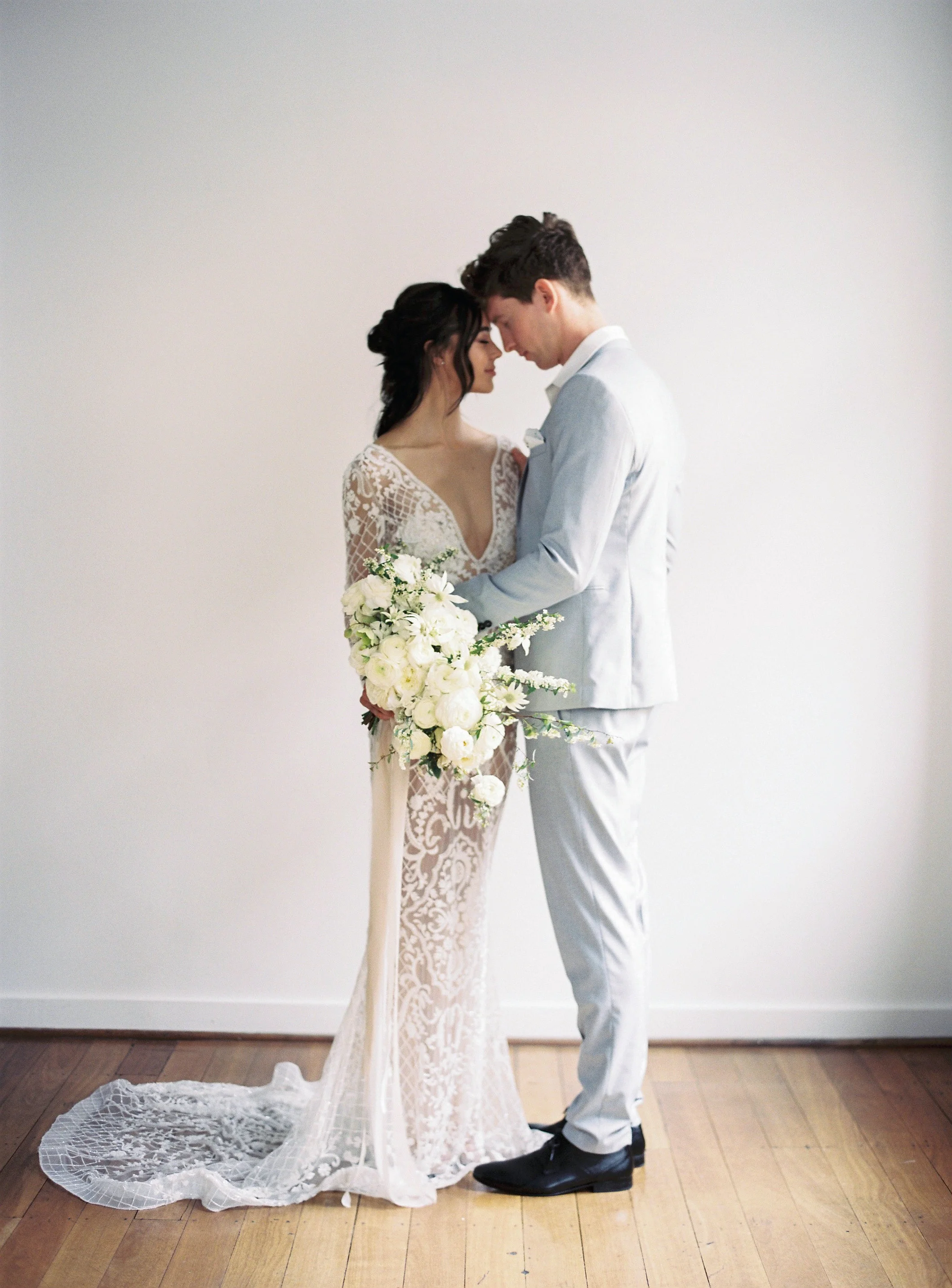 Lines and Squares — Modern Minimalist Wedding Inspiration