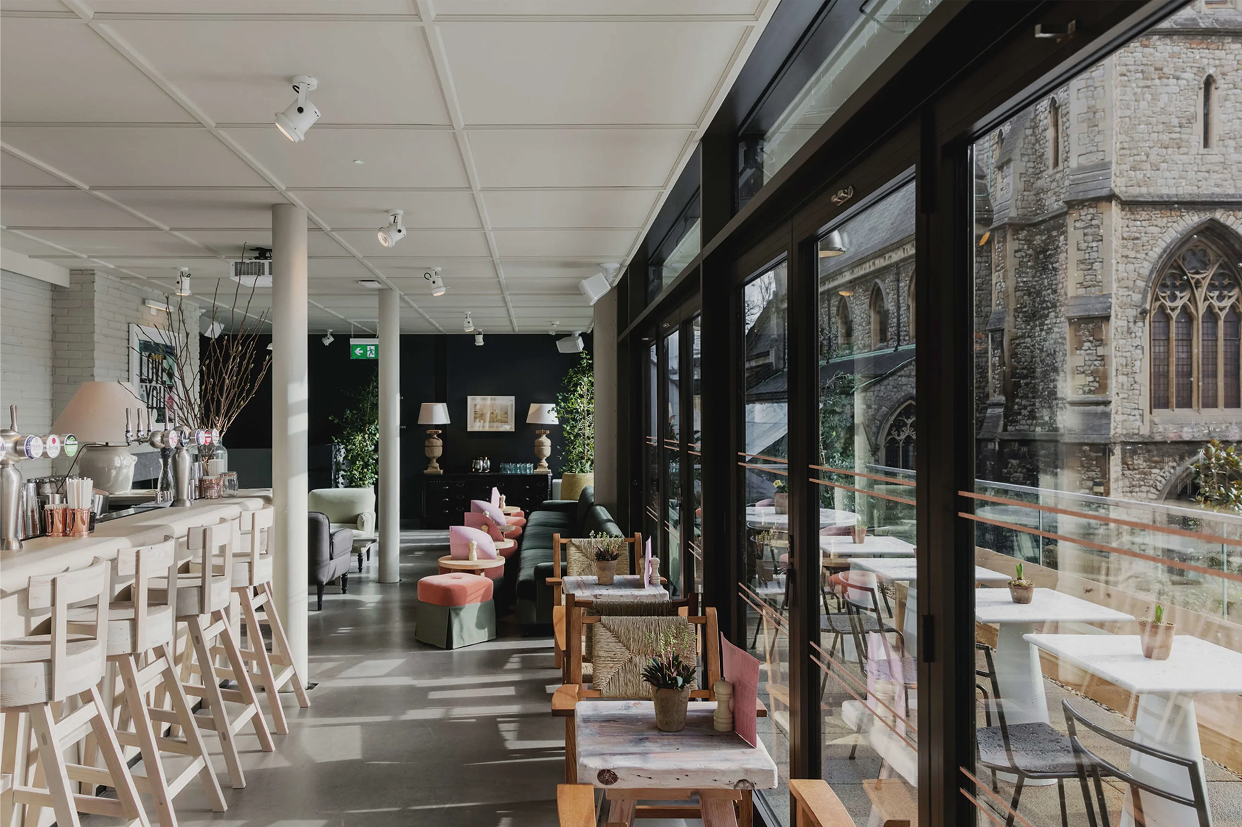 No 17 Dickens Yard | Bar & Restaurant, Ealing Broadway