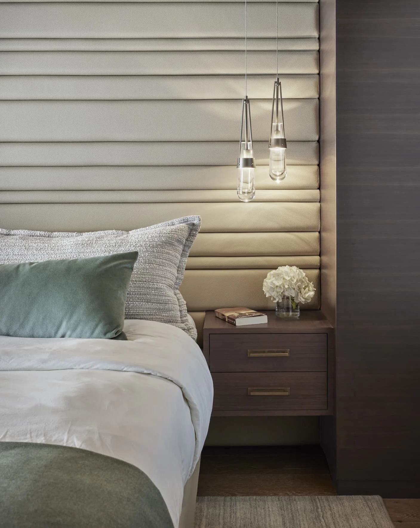 Modern Creekside — Kathy Waite Design