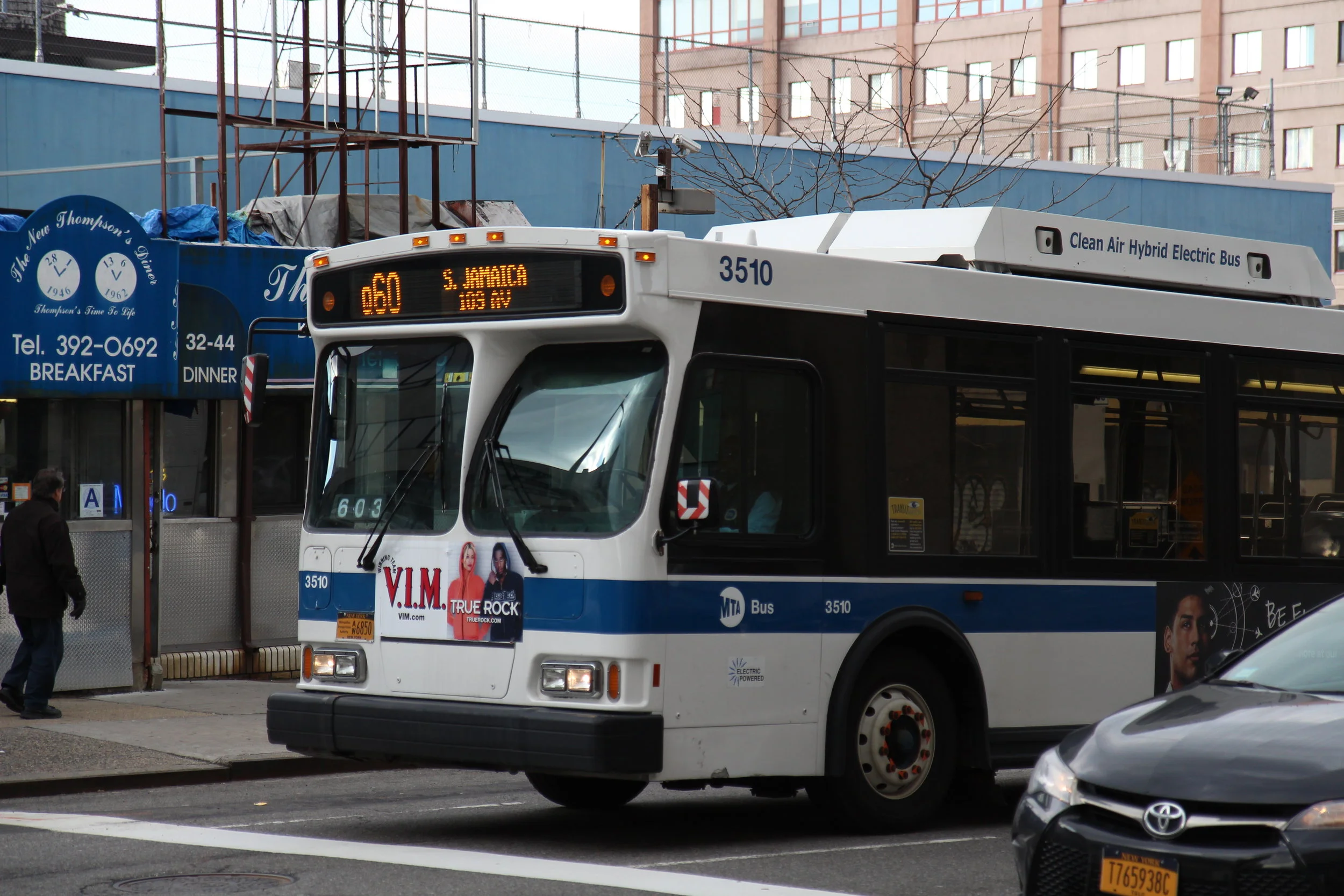 Transit advocates hail bus lane bill that removes cap on camera ...