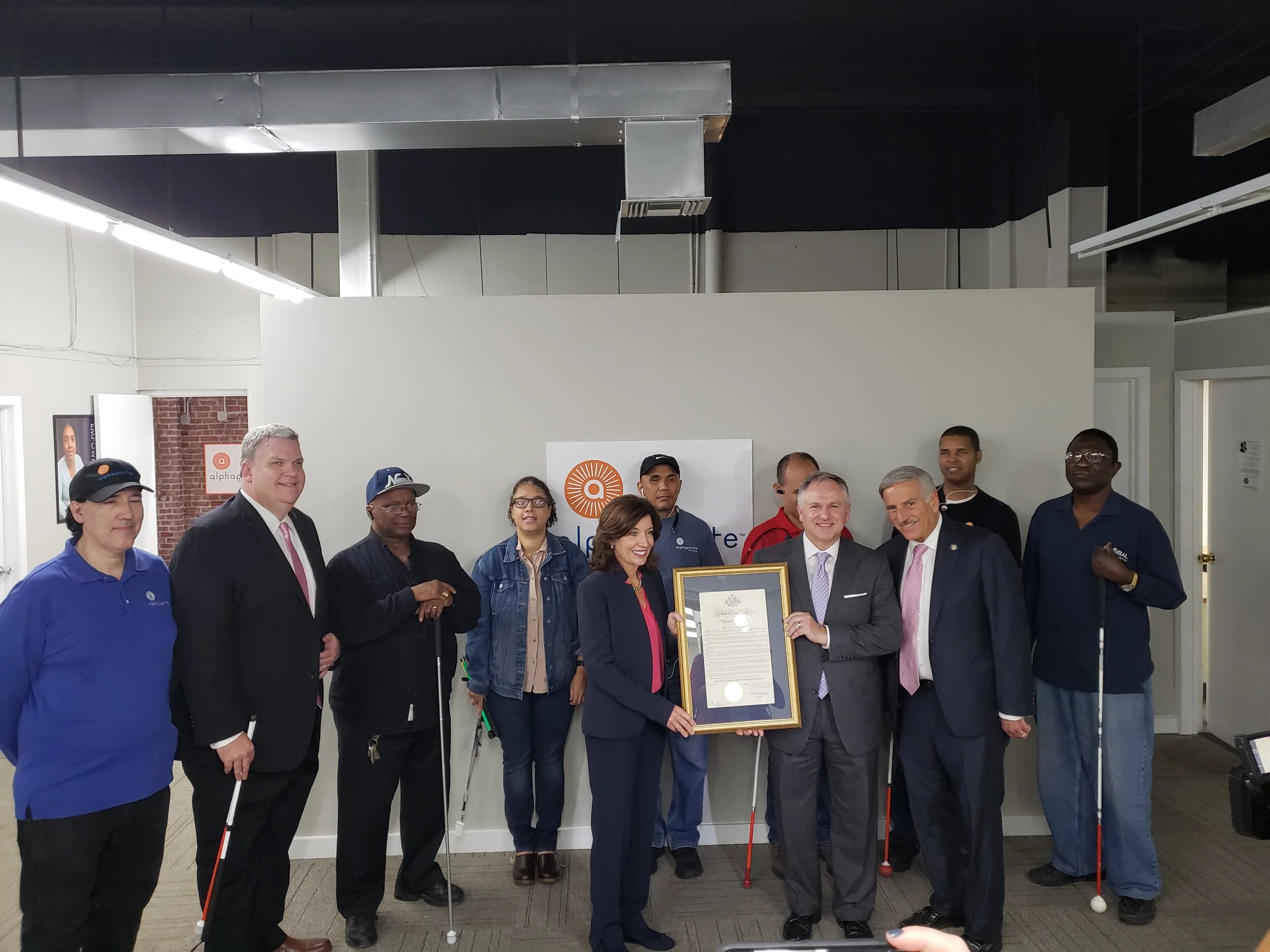 Lieutenant governor honors Richmond Hill business that employs the ...