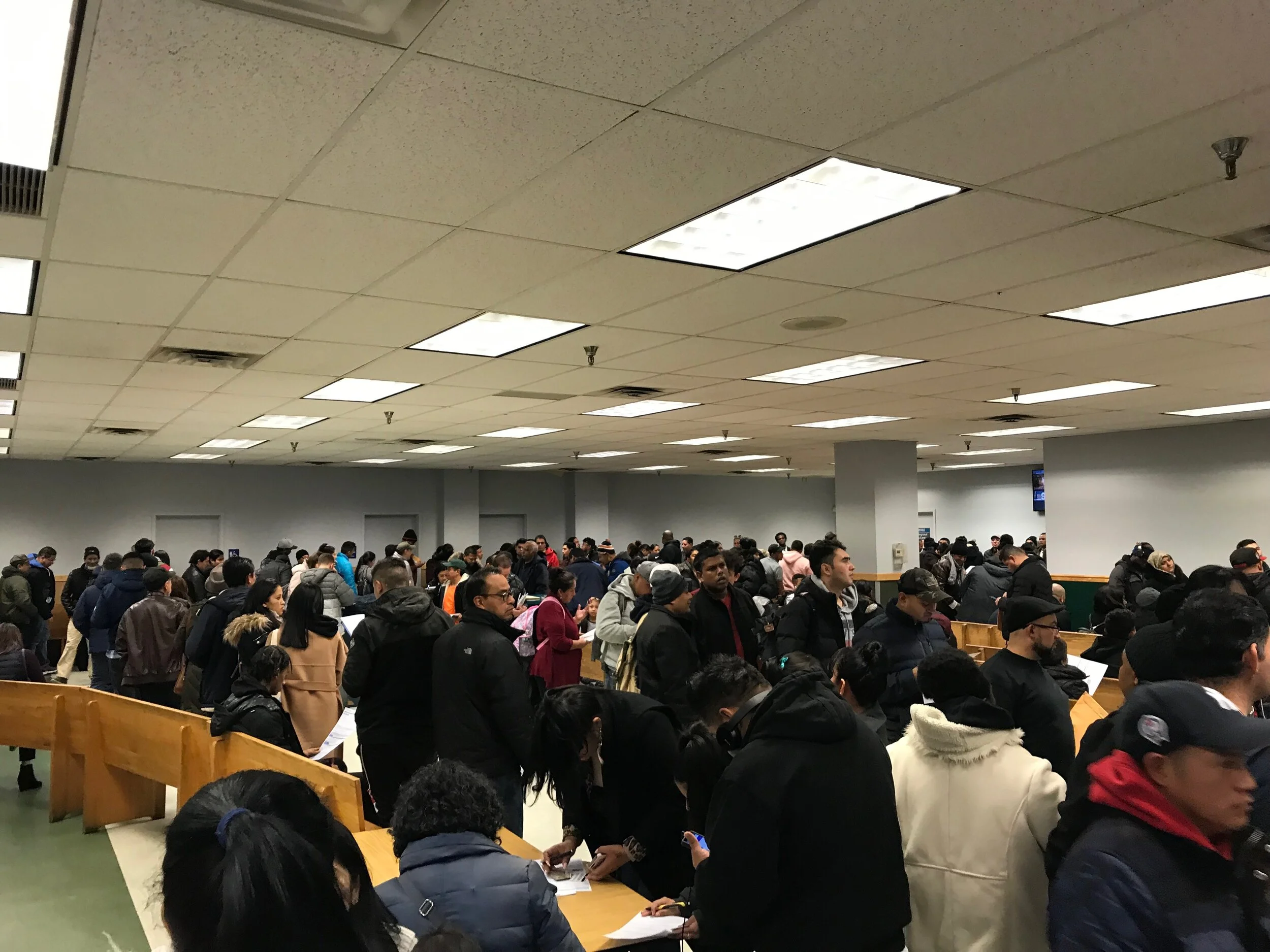 Hundreds pack Queens DMVs as state allows licenses for undocumented ...