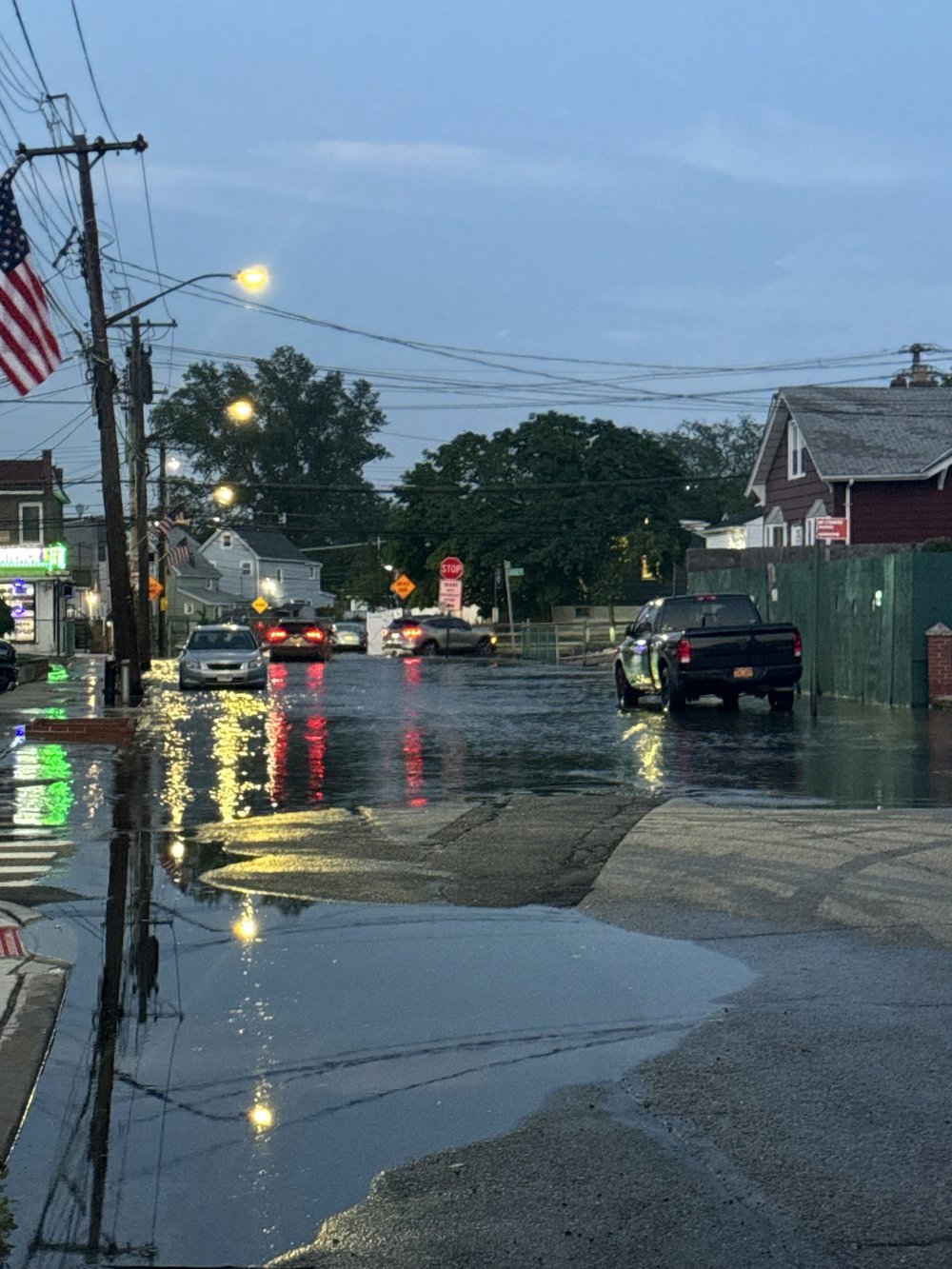 Howard Beach comes together to battle the moon and rising tides ...