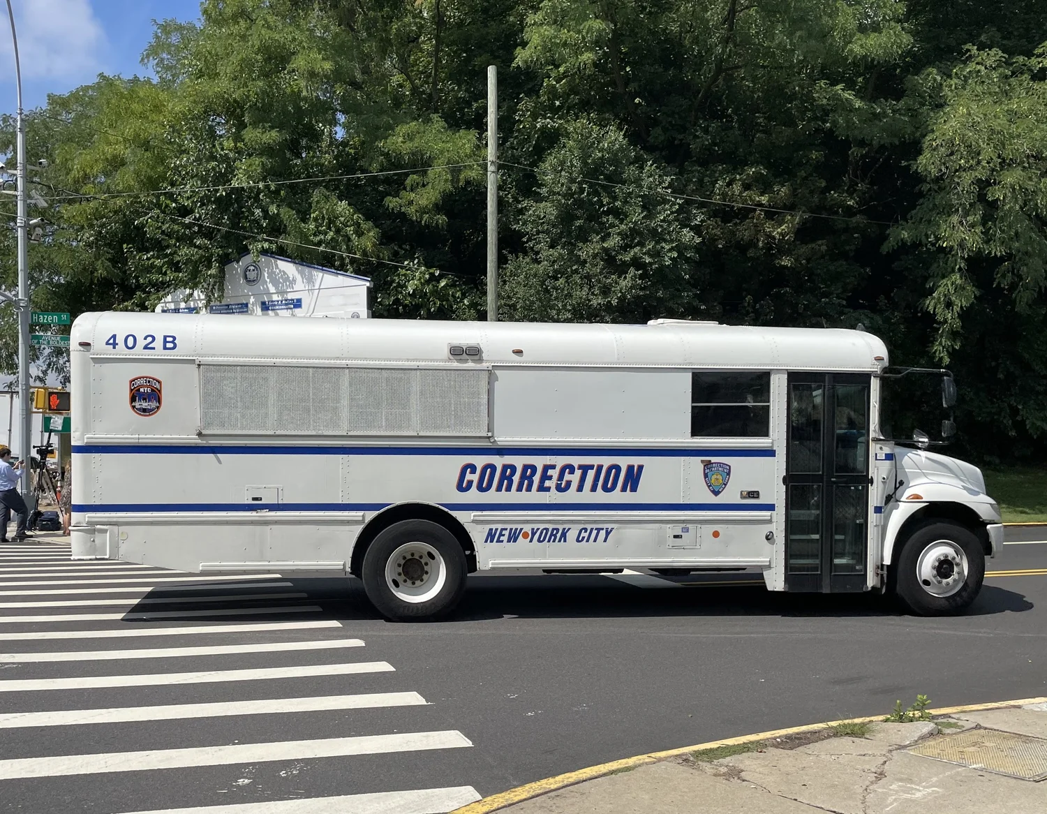 Rikers detainee denied medical care after DOC driver crashed jail bus ...