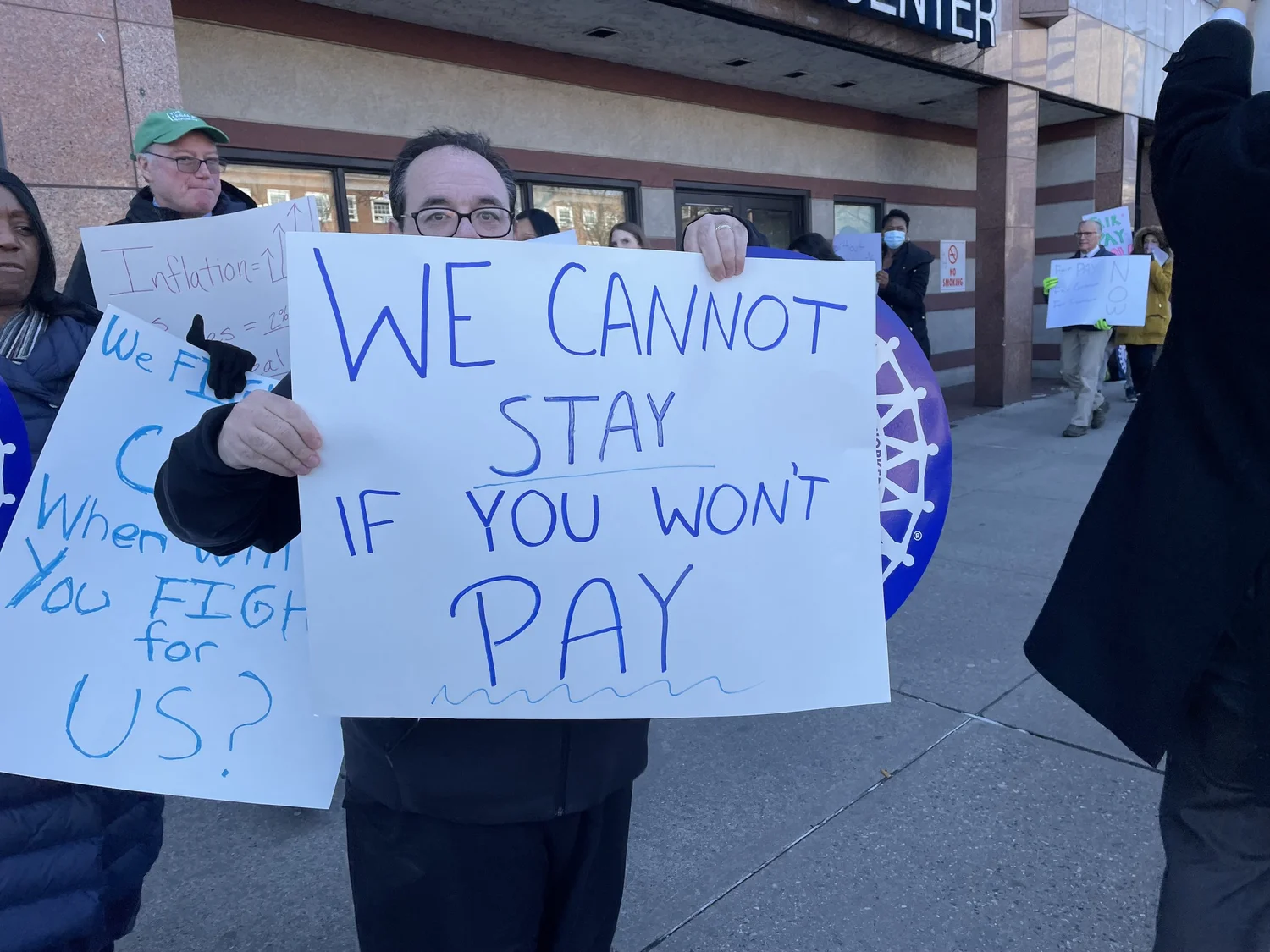 Council calls on mayor to increase funds for public defenders — Queens ...