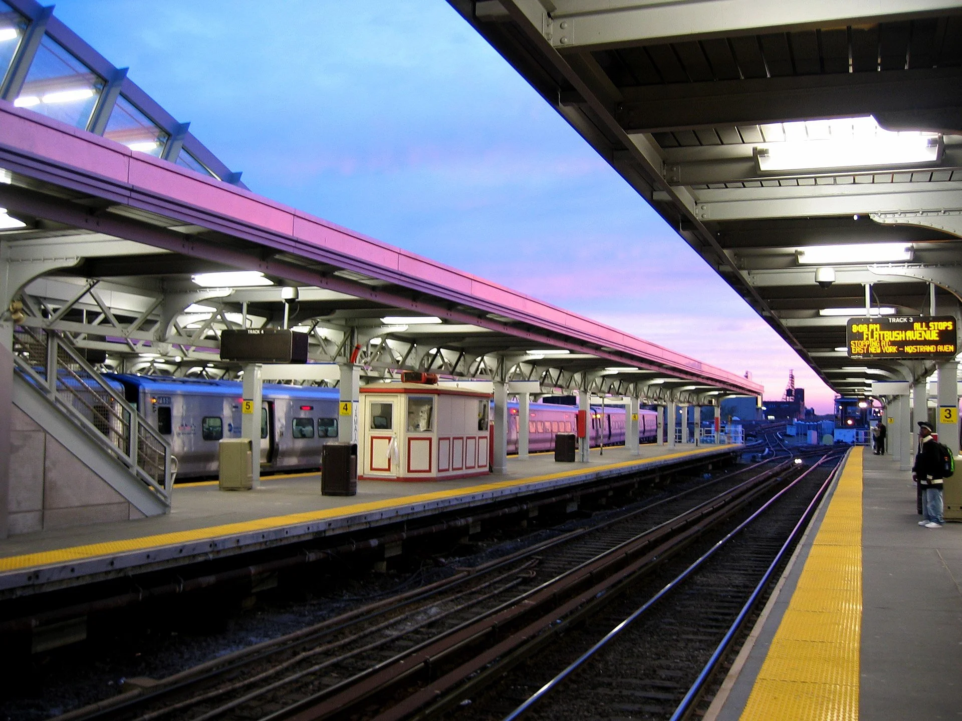 Hochul announces new Jamaica station in State of the State — Queens ...