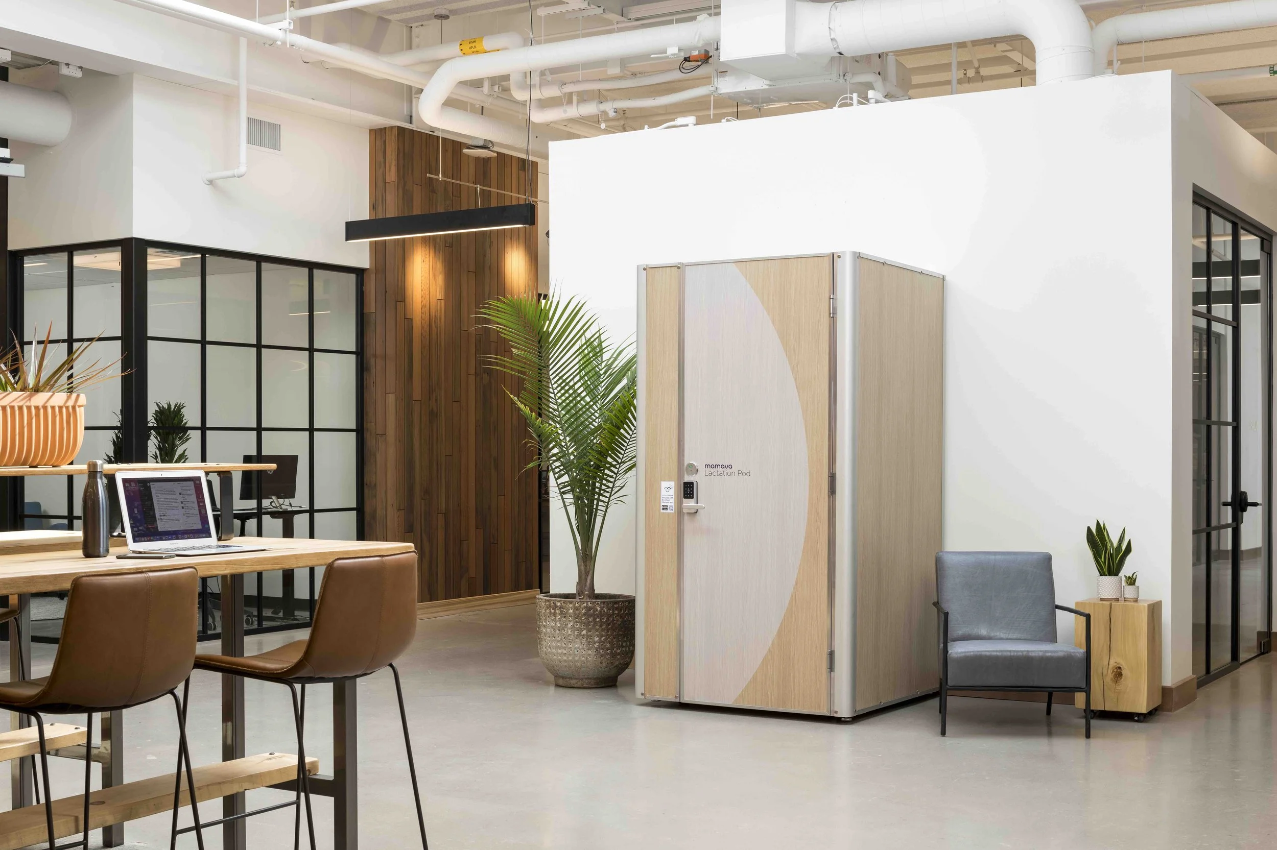 Mamava Solo Lactation Pod | Mamava