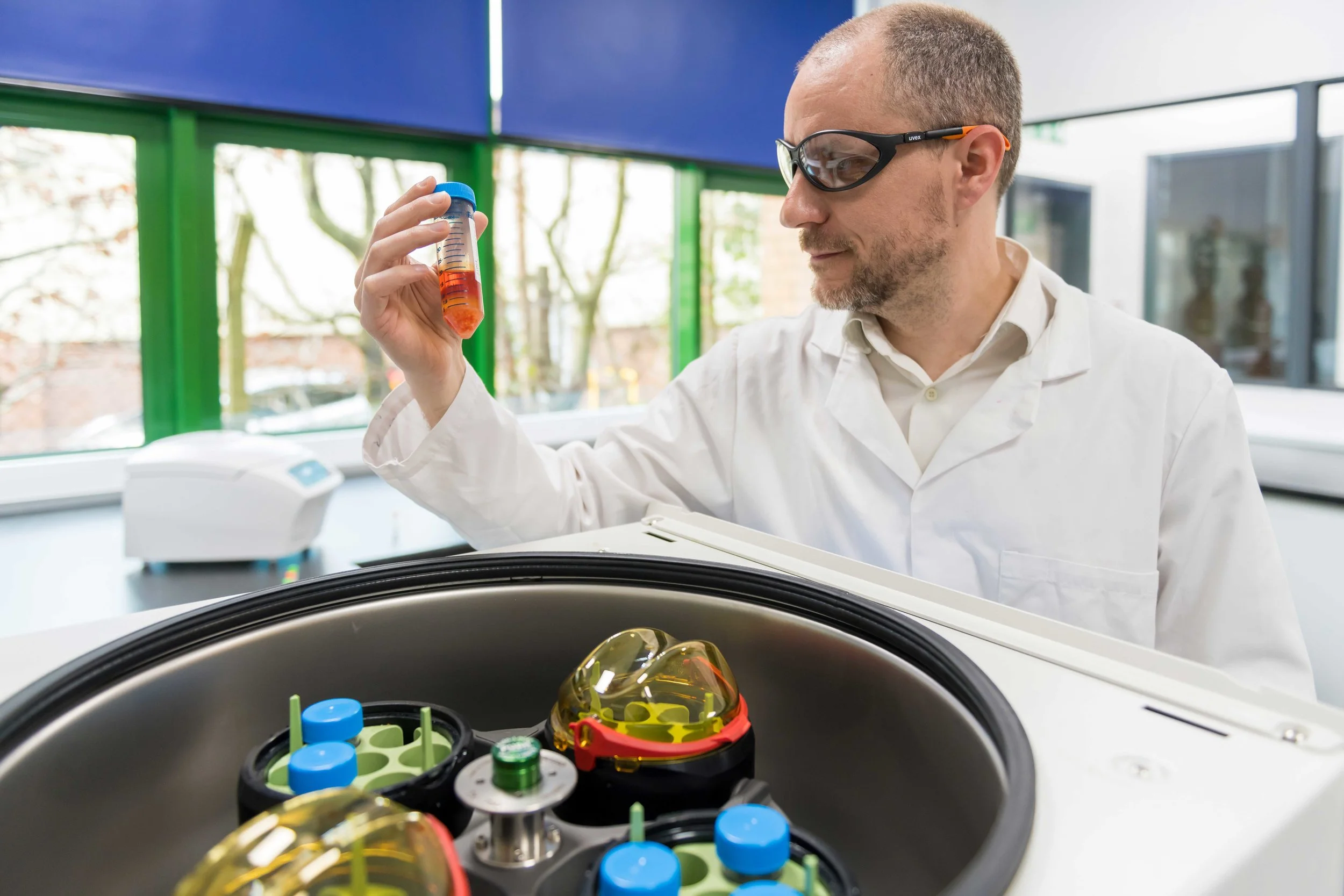 Pesticides | Pesticide lab | Laboratory | Food testing — i2 FAST