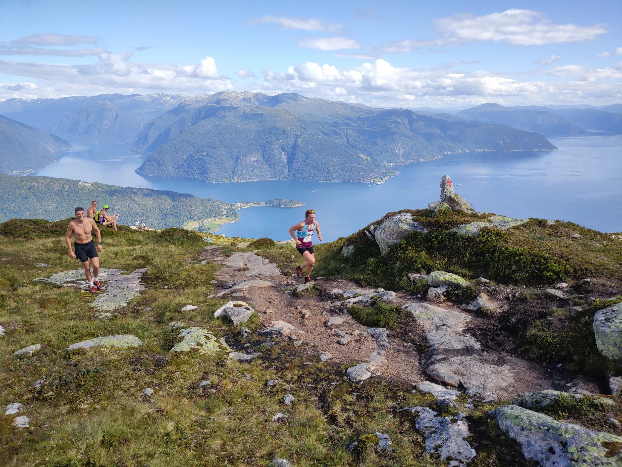 2022 — Balestrand opp