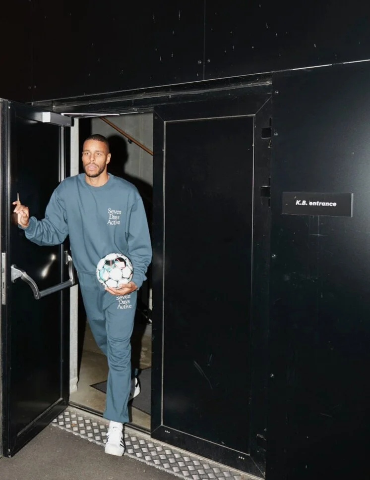 FLAME MANAGEMENT | We represent athletes and artists