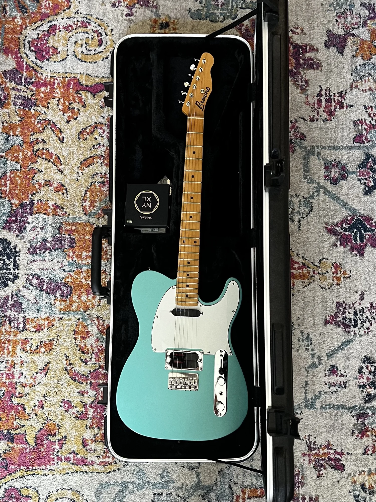 Custom Guitars | Discover Unique Sound — Browne Amplification