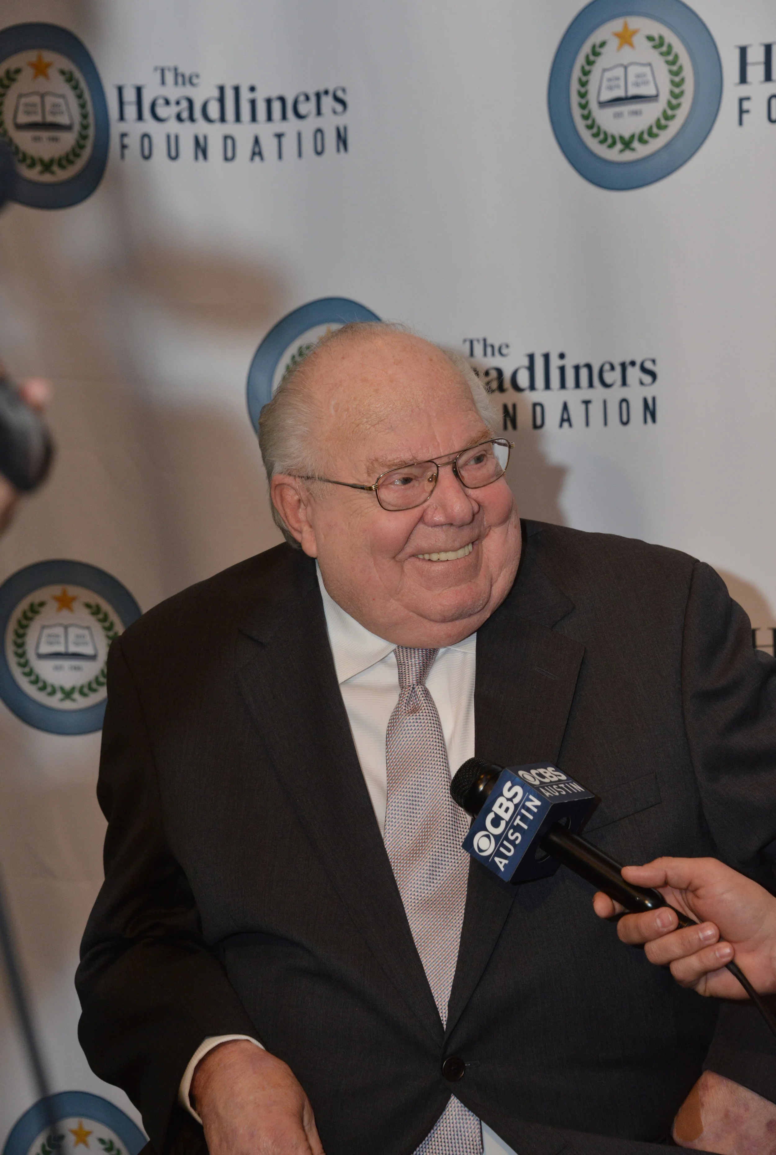 Lundquist Sports Media Institute — Headliners Foundation