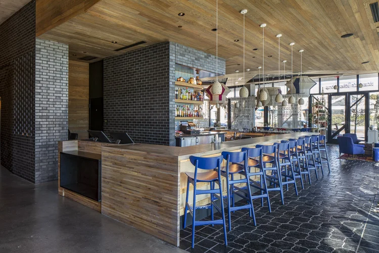 Arrive Hotel — DOVETAIL