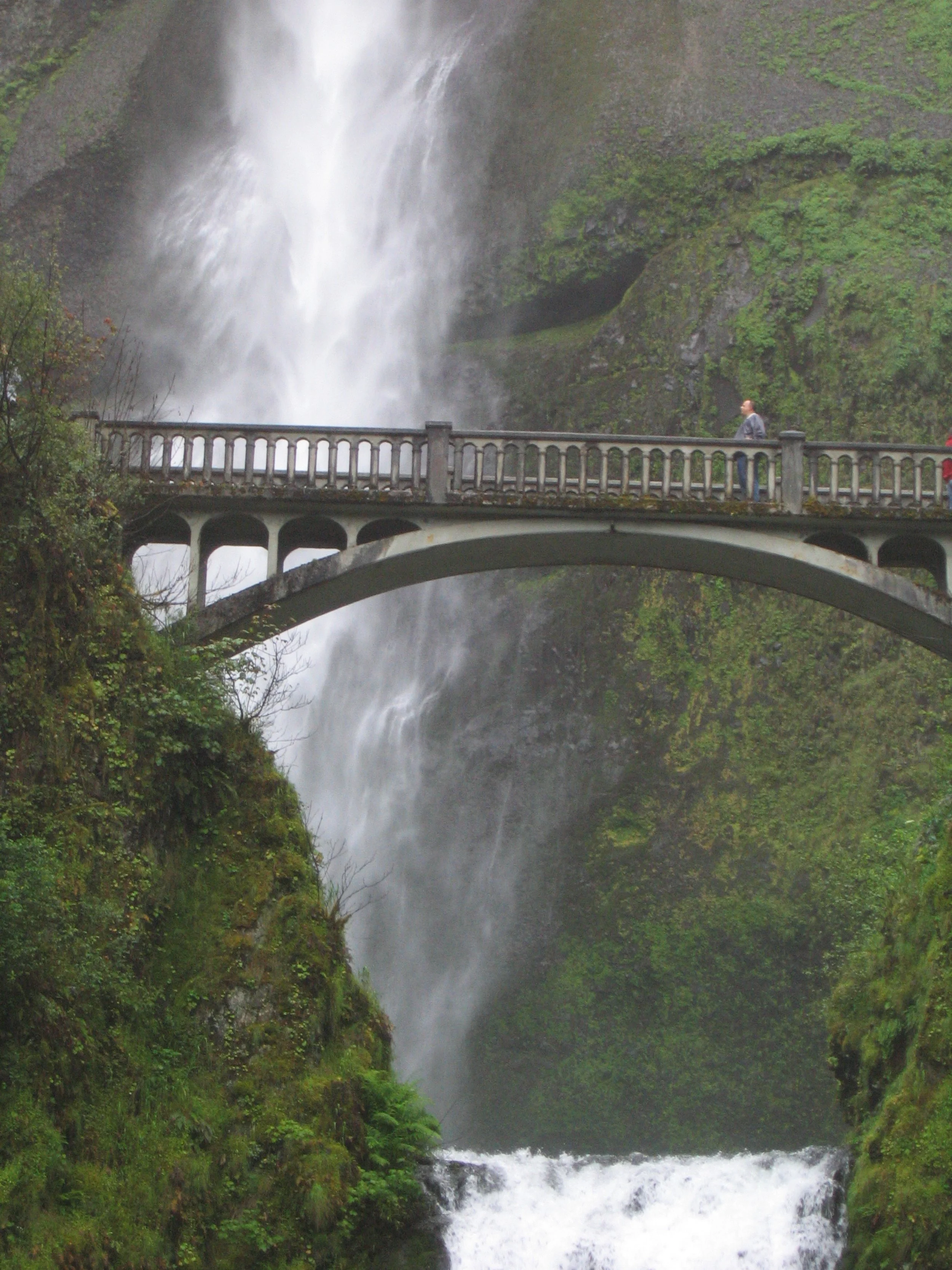 Go Waterfalling Along the Historic Columbia River Highway — Nature ...