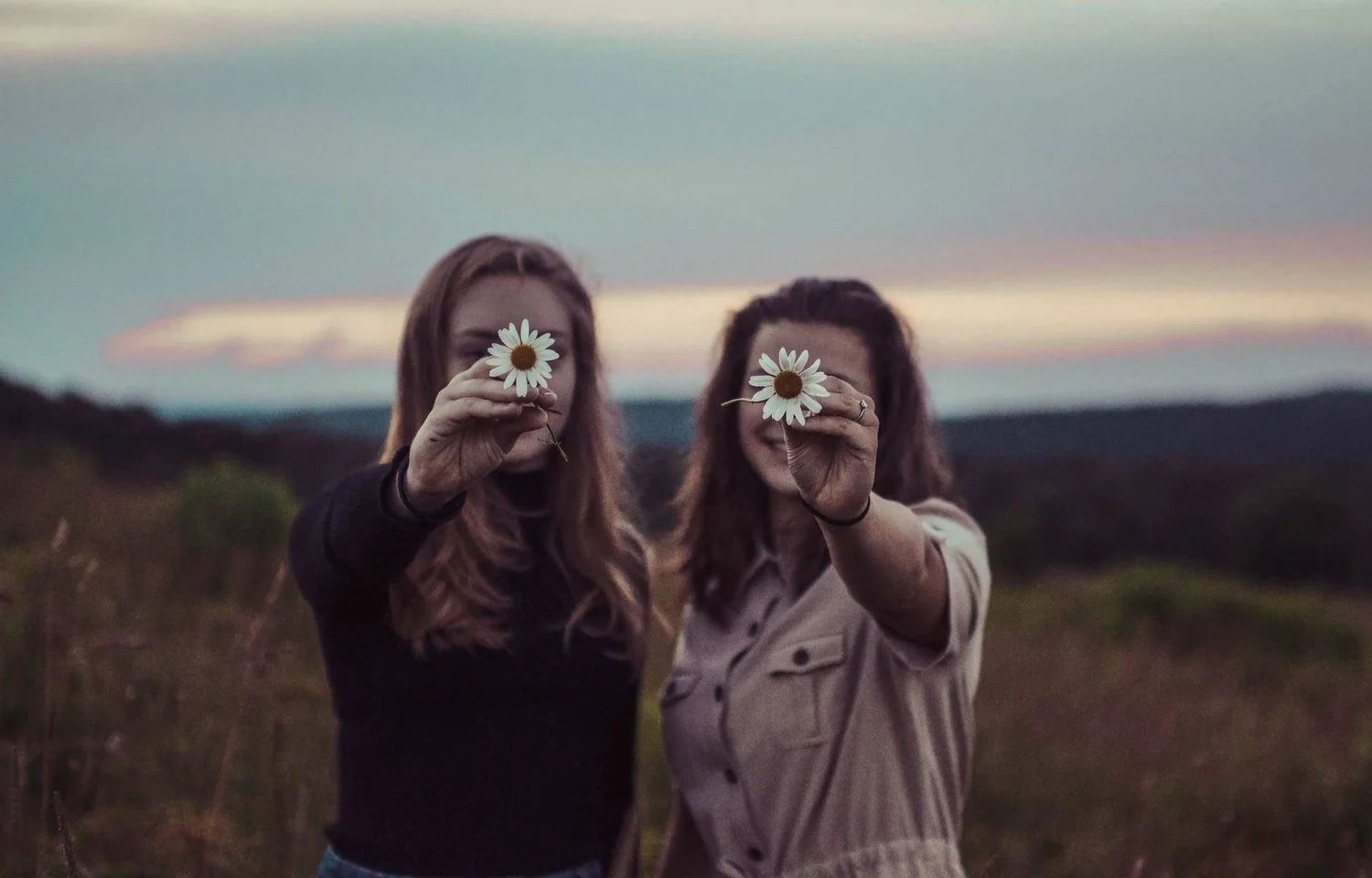 10 Supportive Things to Say to a Friend in Distress
