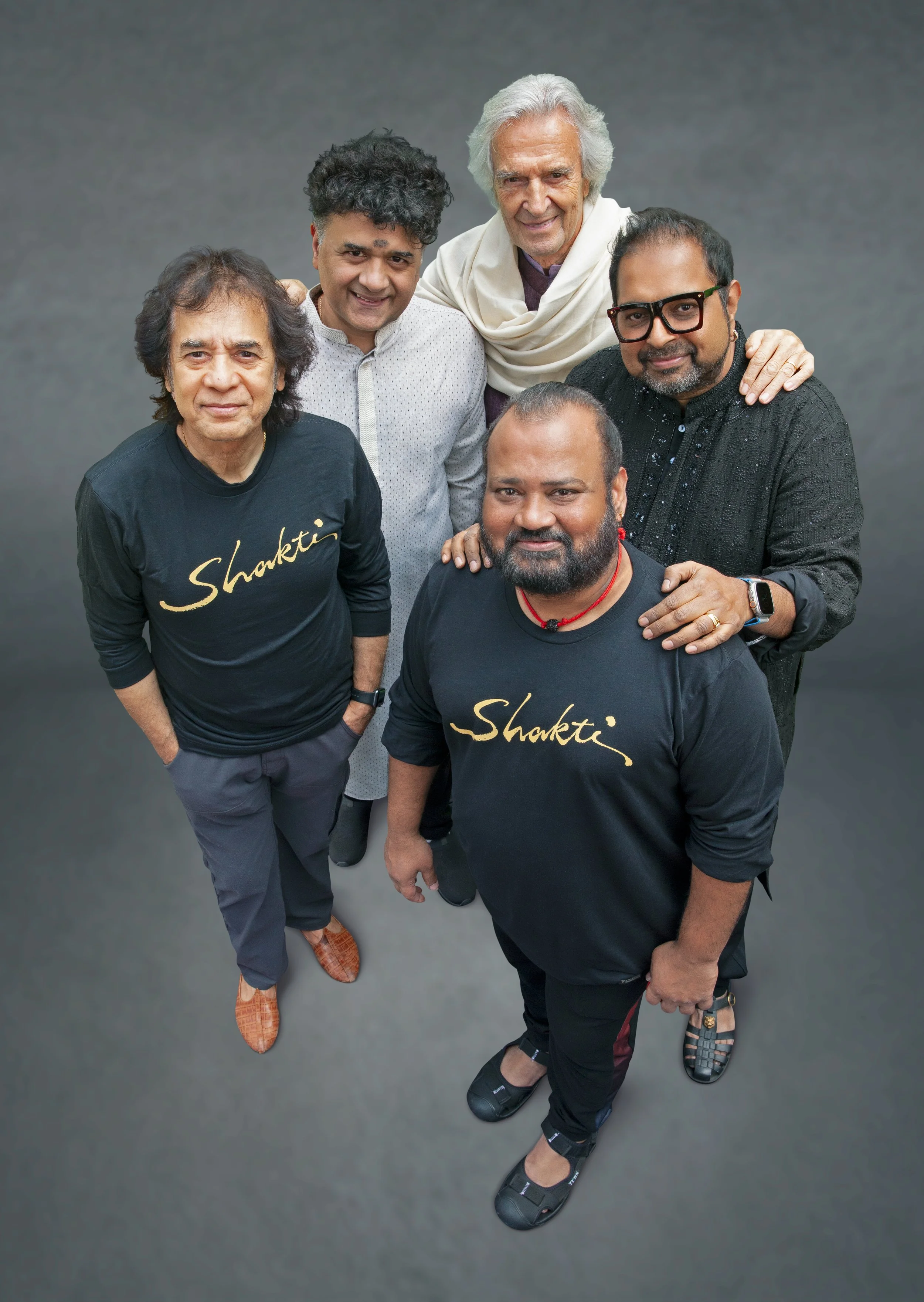 Shakti’s Zakir Hussain Drums Up Unbound, United Innovation — Ravinia ...