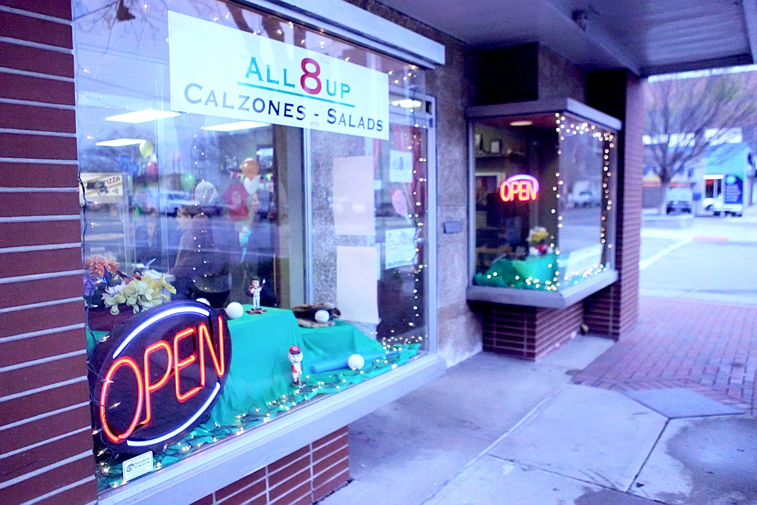 All8Up — Downtown Hamilton