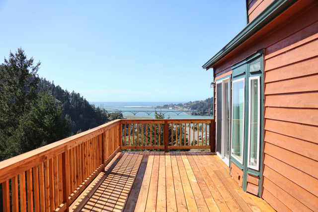 Accommodations — Rogue River Landing Resort and RV