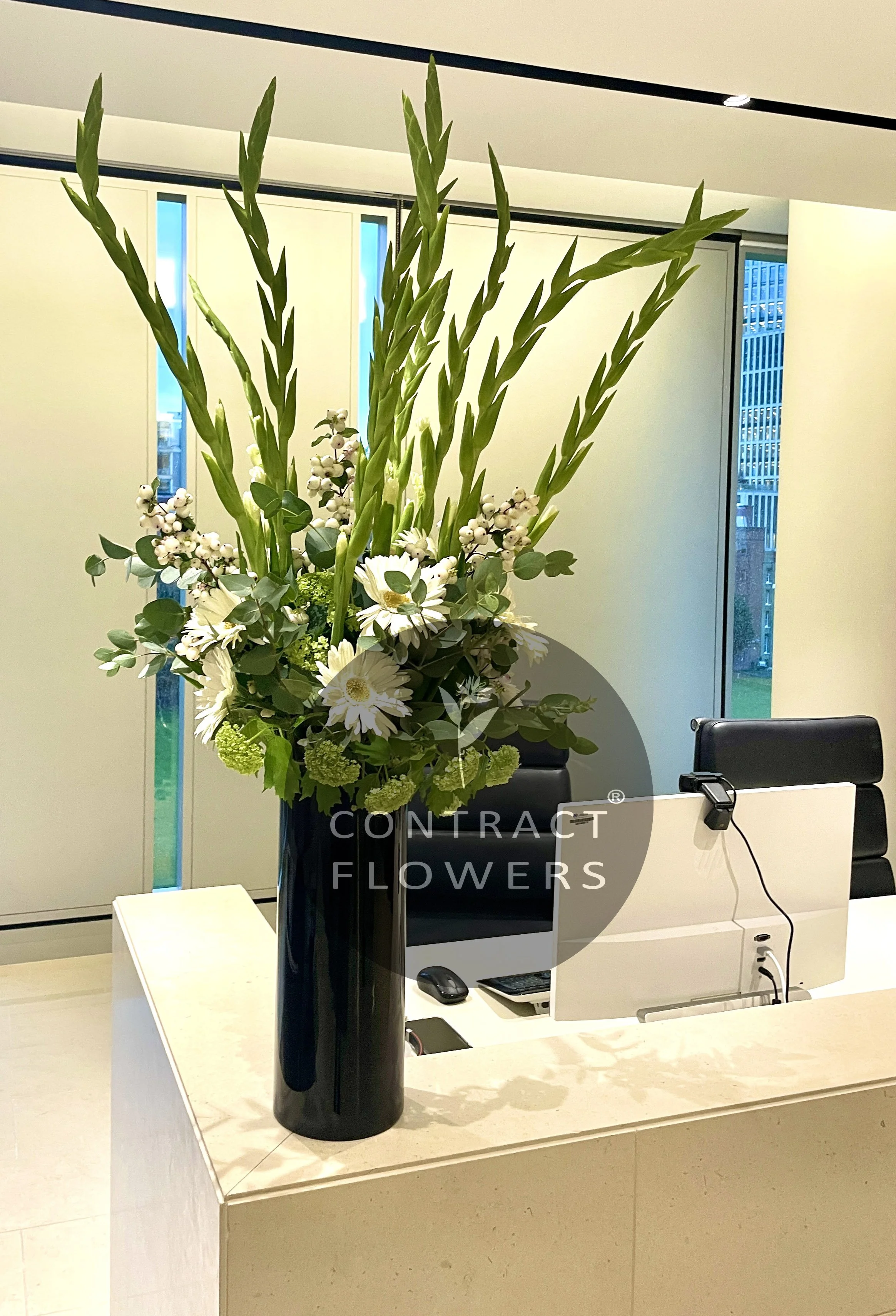 London Office Flowers - Corporate Contract Flowers in London and beyond ...