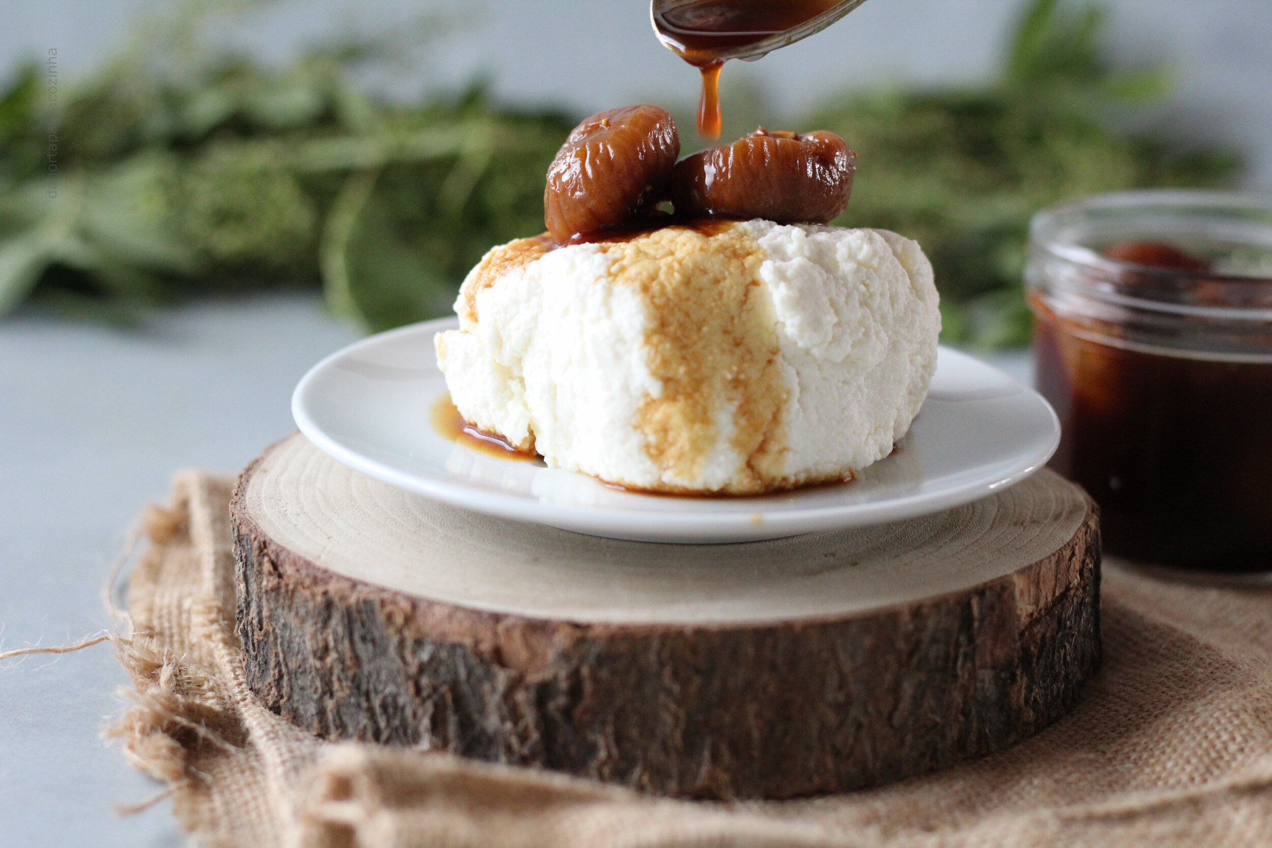 Figos Secos em Calda — Da Horta Para A Cozinha