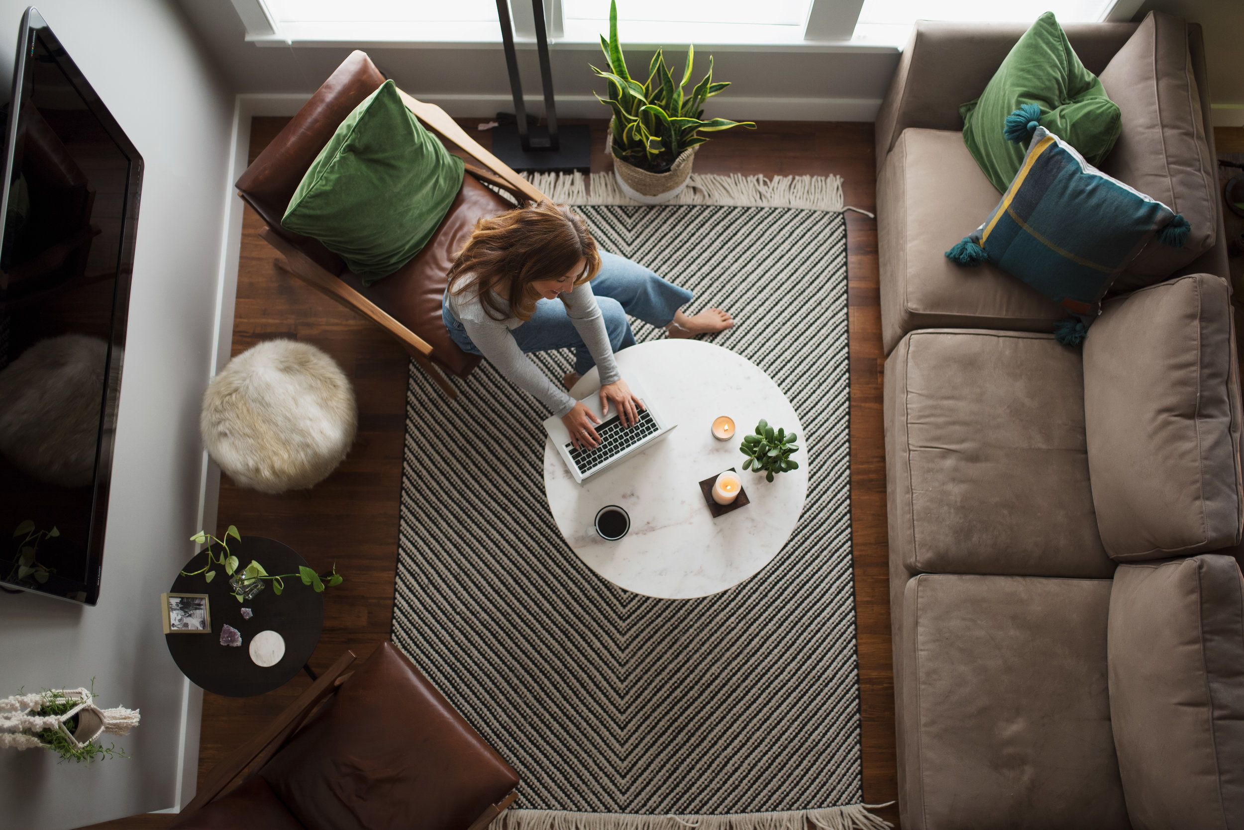 About — JENNIFER DESROSIERS