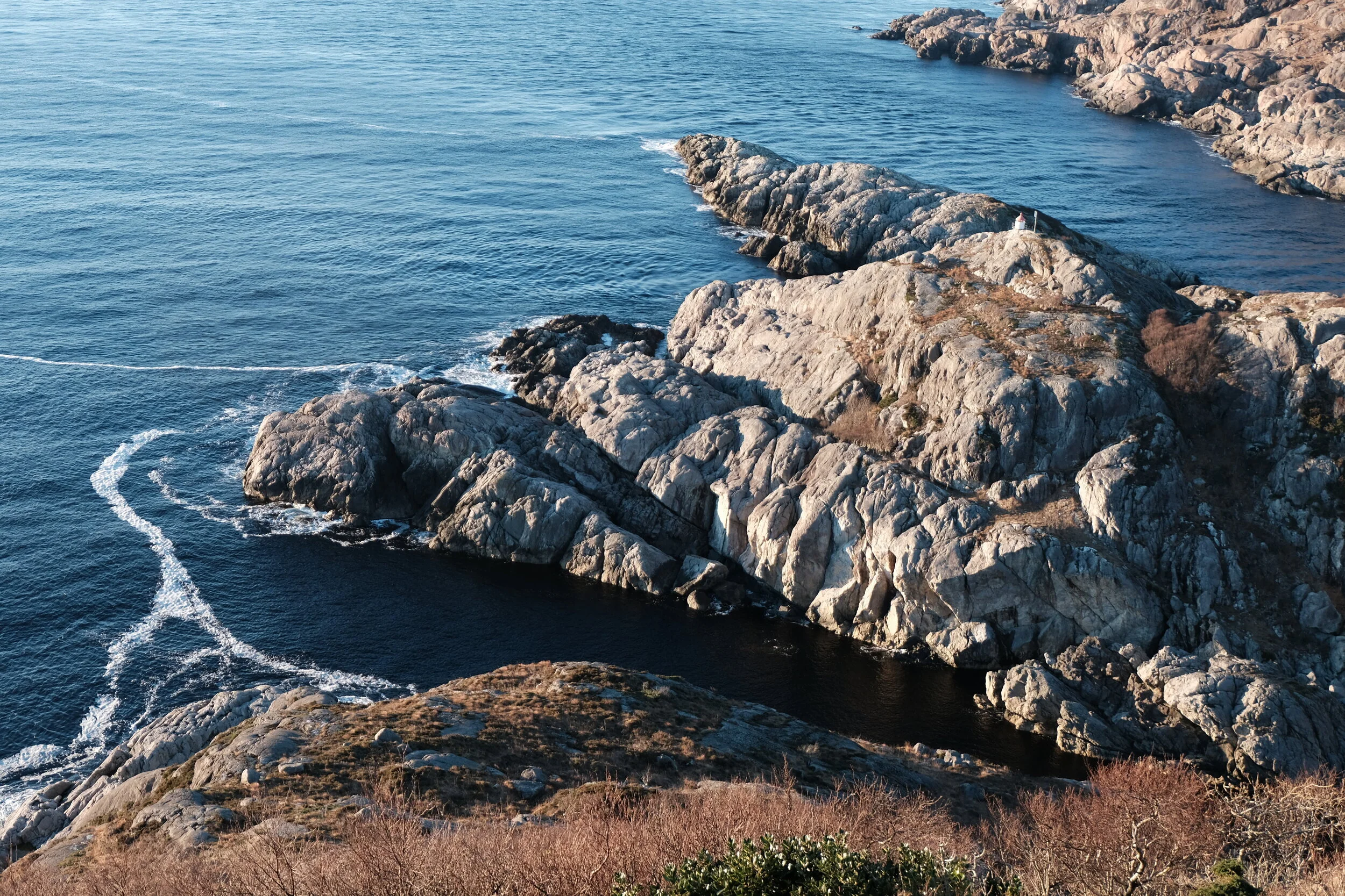 Hiking trials close to Logbua, Åna-Sira, Norway. Fotturer i nærheten av ...