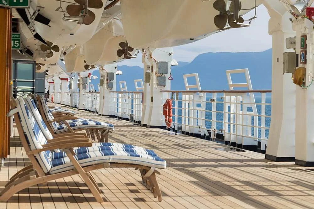 Things to Do on the Eurodam at Sea and In Port