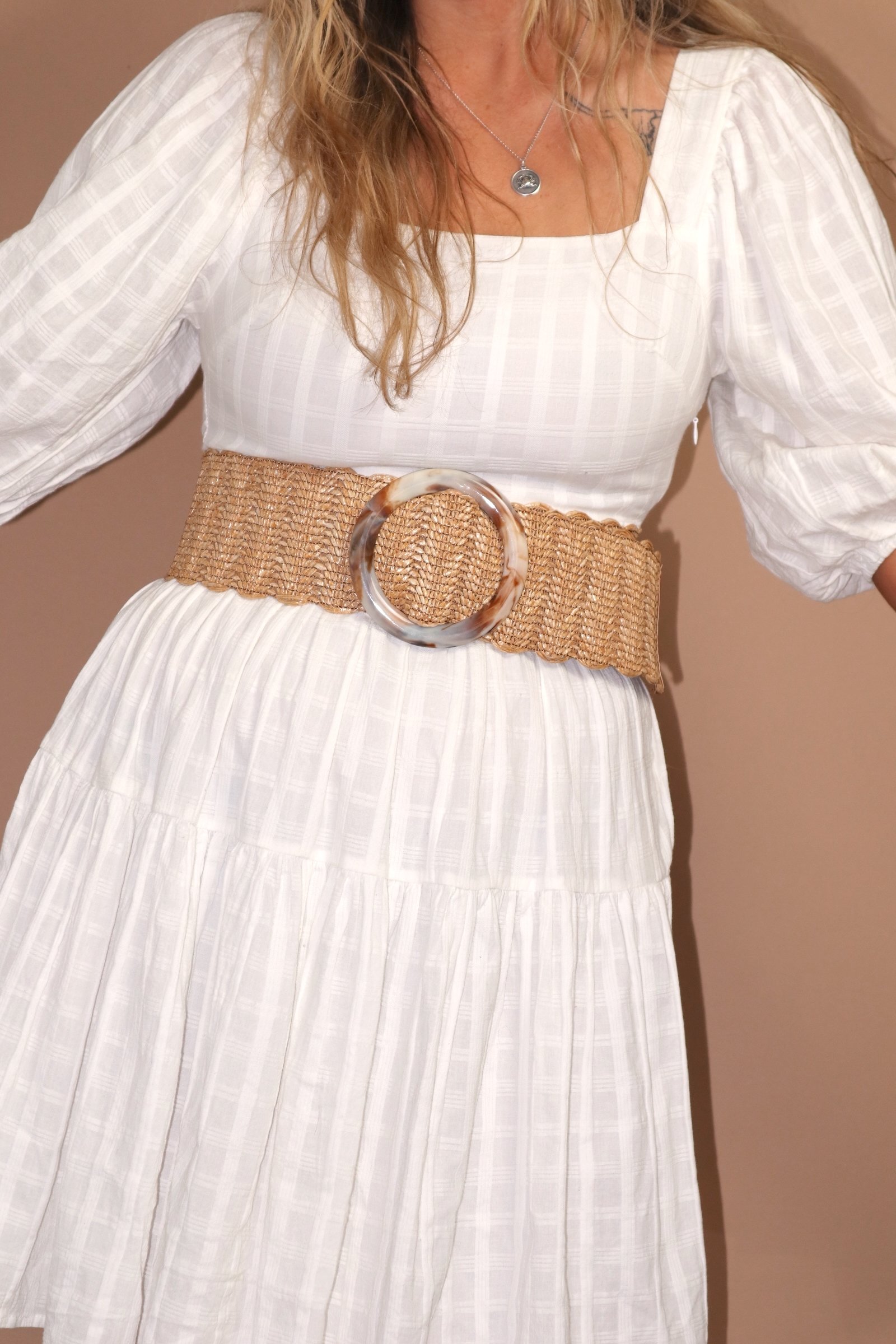 GINA : ROUND BUCKLE 70s STYLE WICKER BELT — Strange Ray Vintage