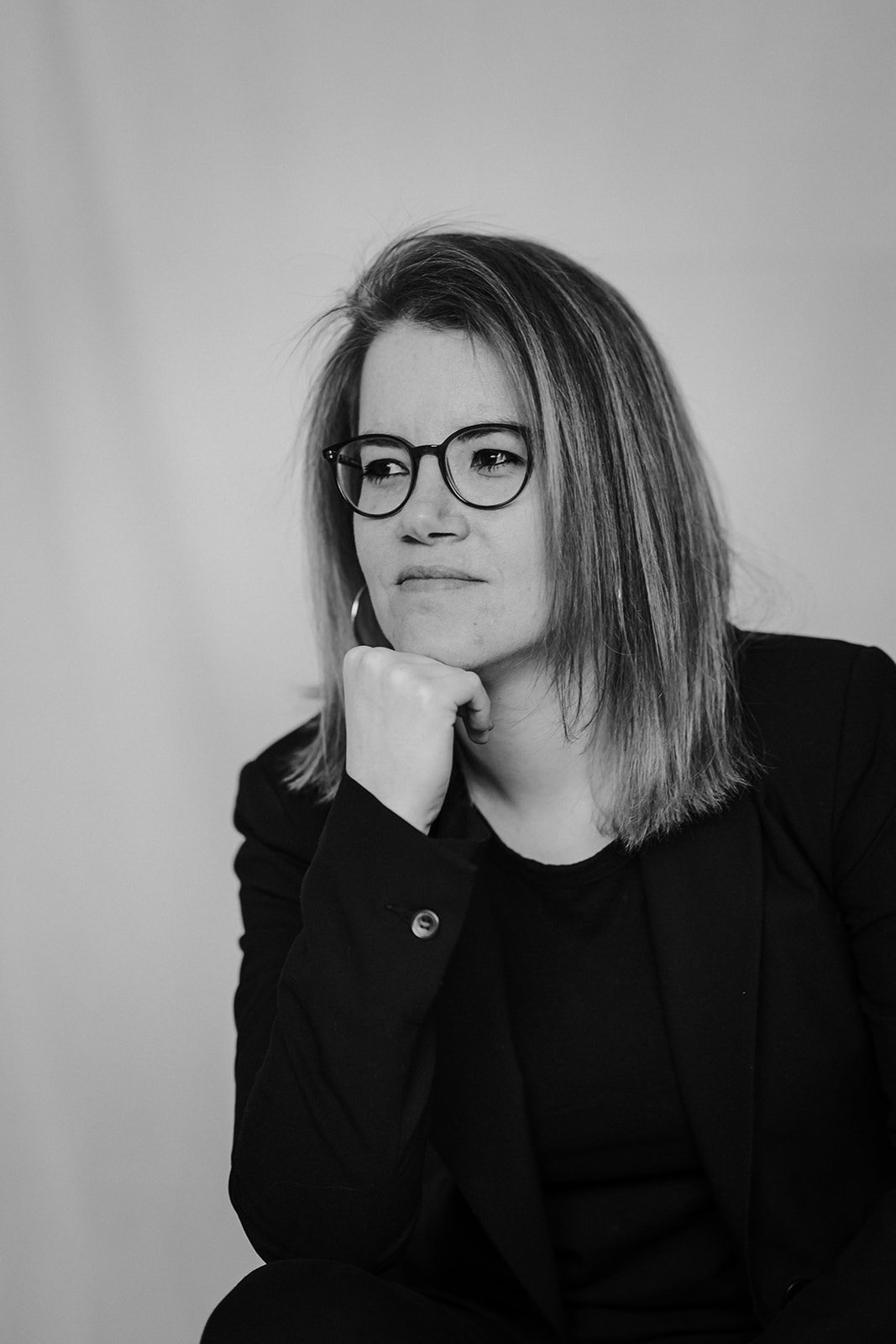 ABOUT — Anne-Christelle Zanzen