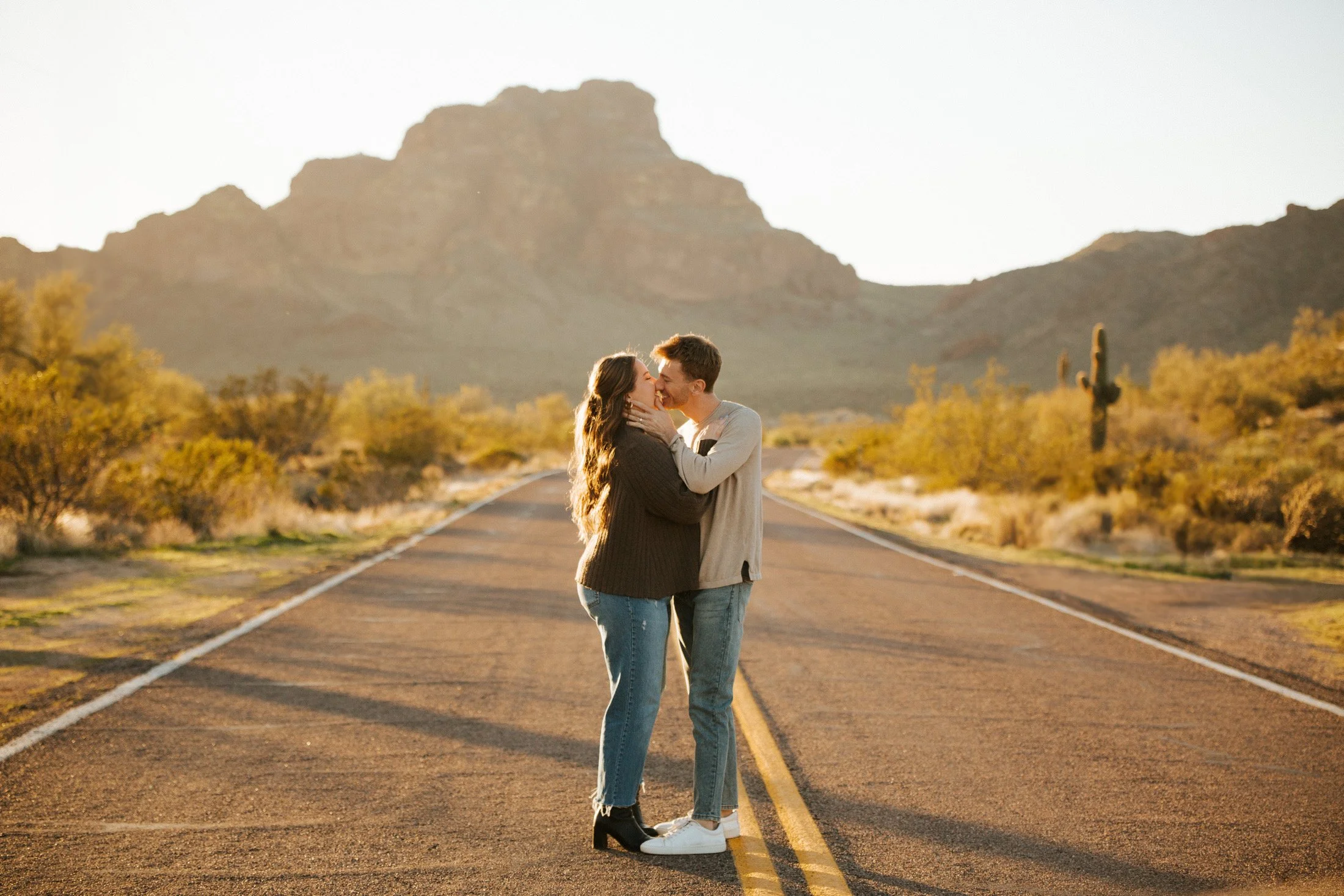 Red Mountain Phoenix Couple Photos