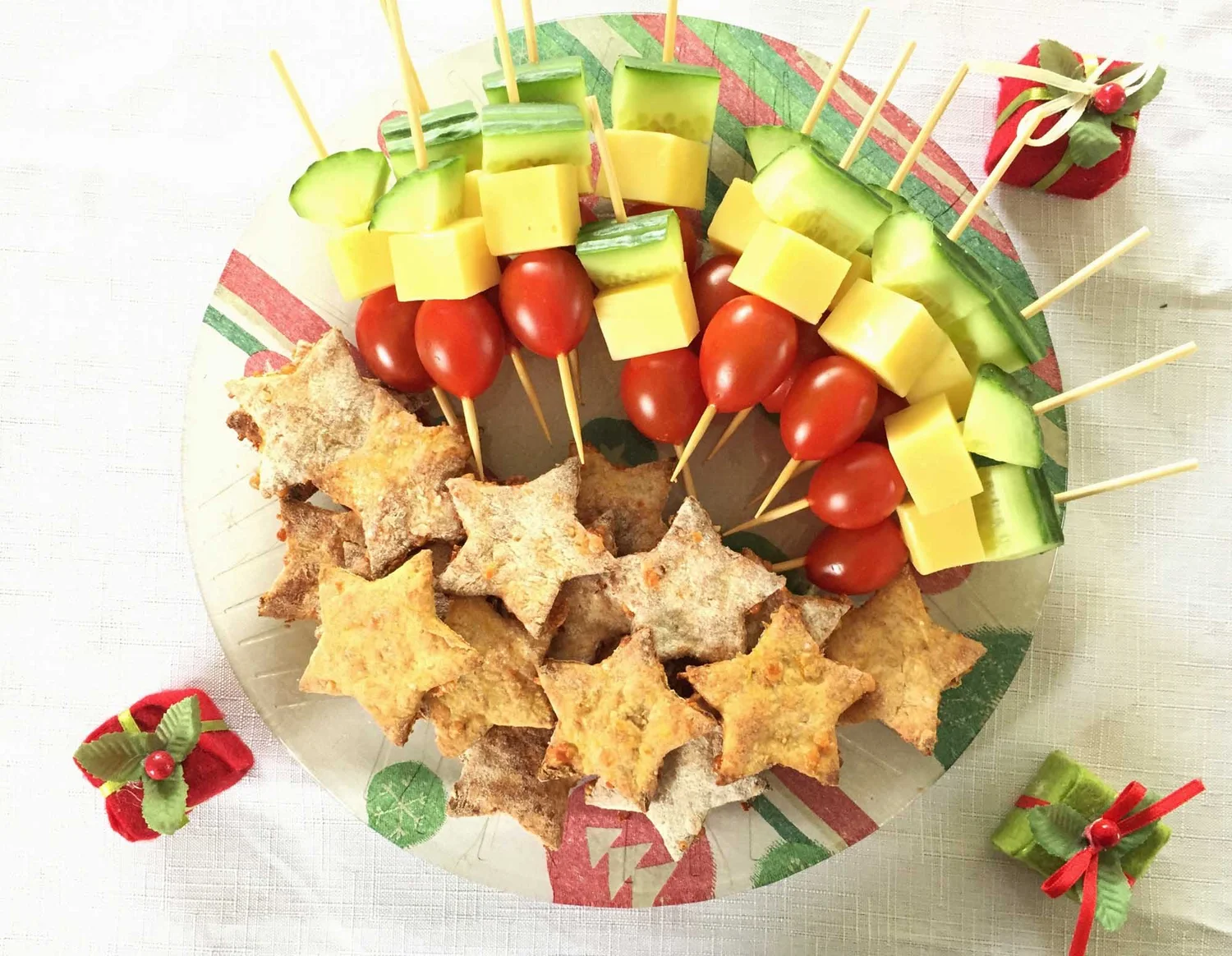 Cheesy Star Crackers — Clean Plate